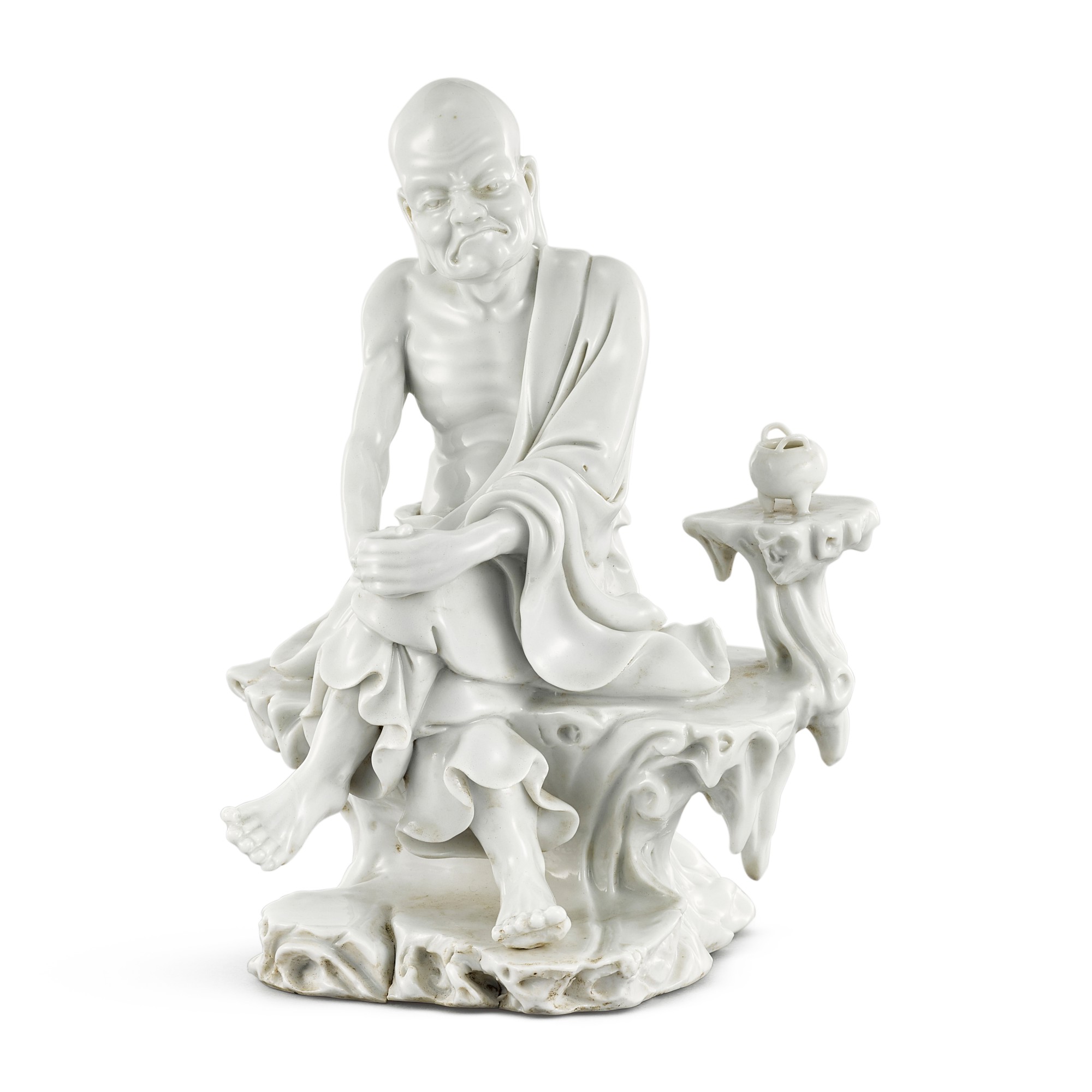 A DEHUA FIGURE OF DAMO LATE QING DYNASTY, BOJI YUREN SEAL MARK | 清末 ...