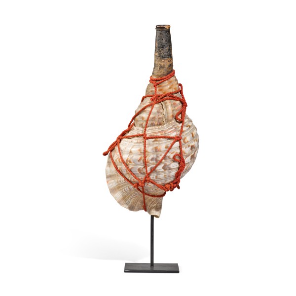 Japan, Edo period, 19th century | Trumpet, Horagai | Worlds within ...