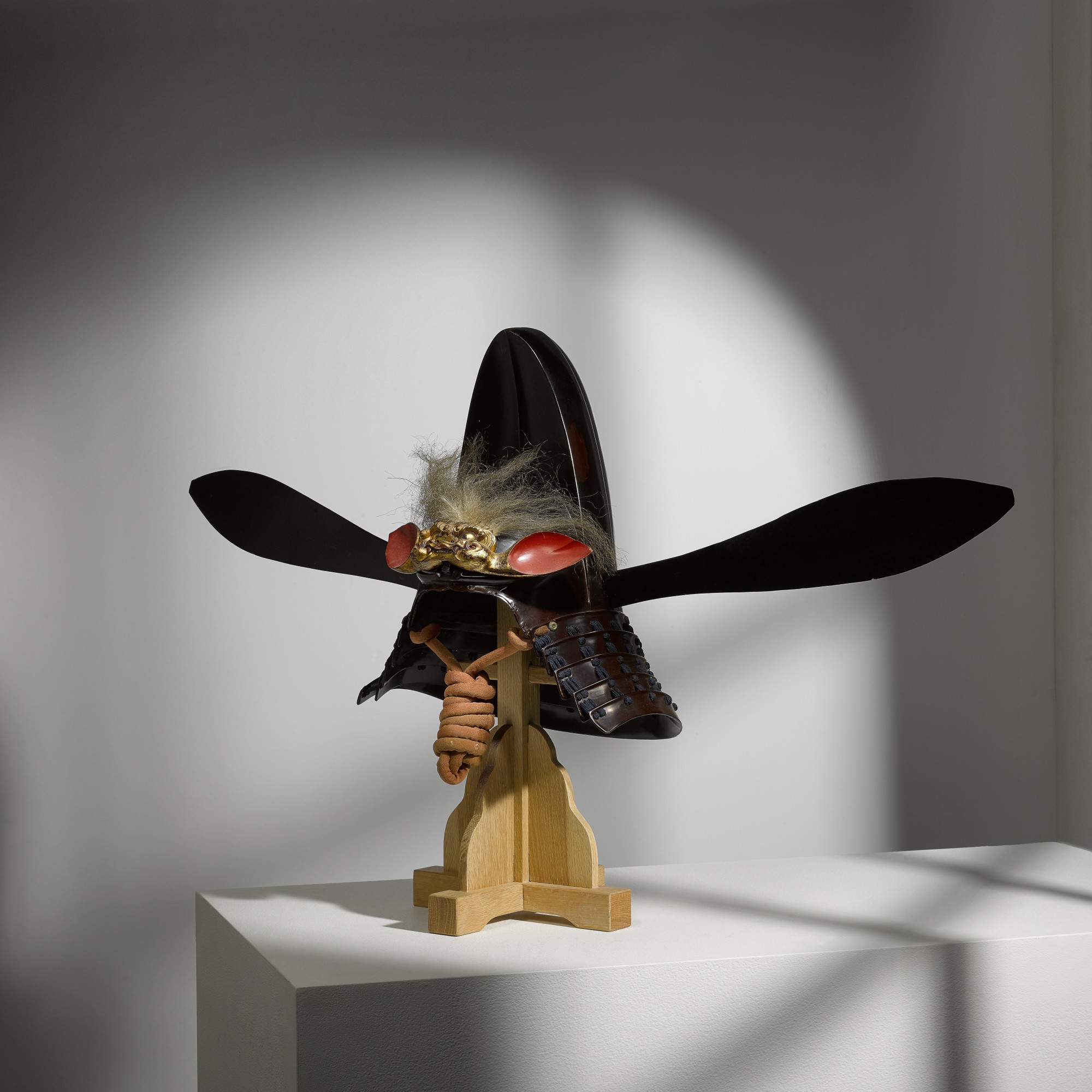 A tokan-nari kabuto [helmet in the form of a Chinese court cap] | Edo ...