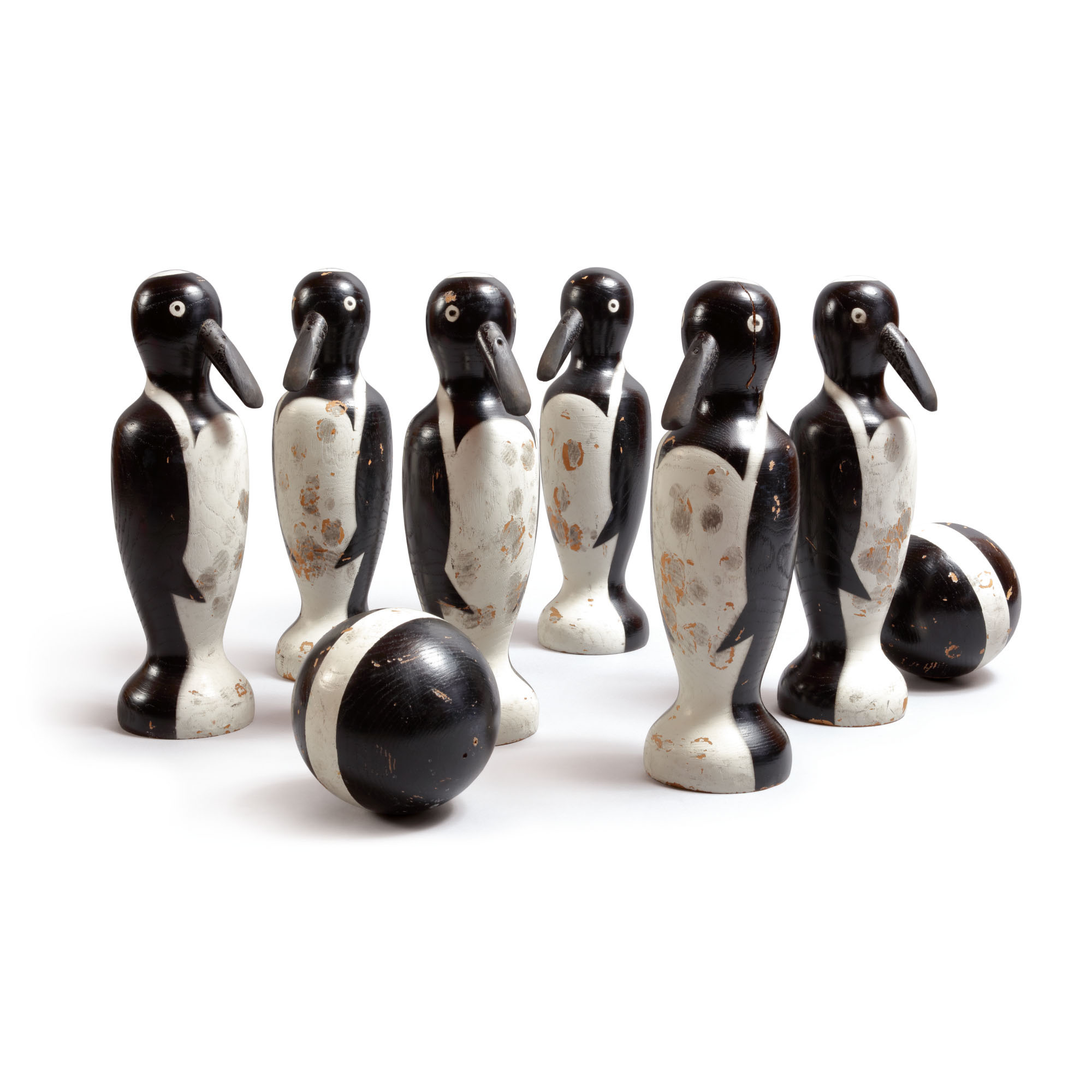 RARE SET OF SIX CARVED AND PAINTED WOOD PENGUIN TENPINS WITH TWO BALLS ...