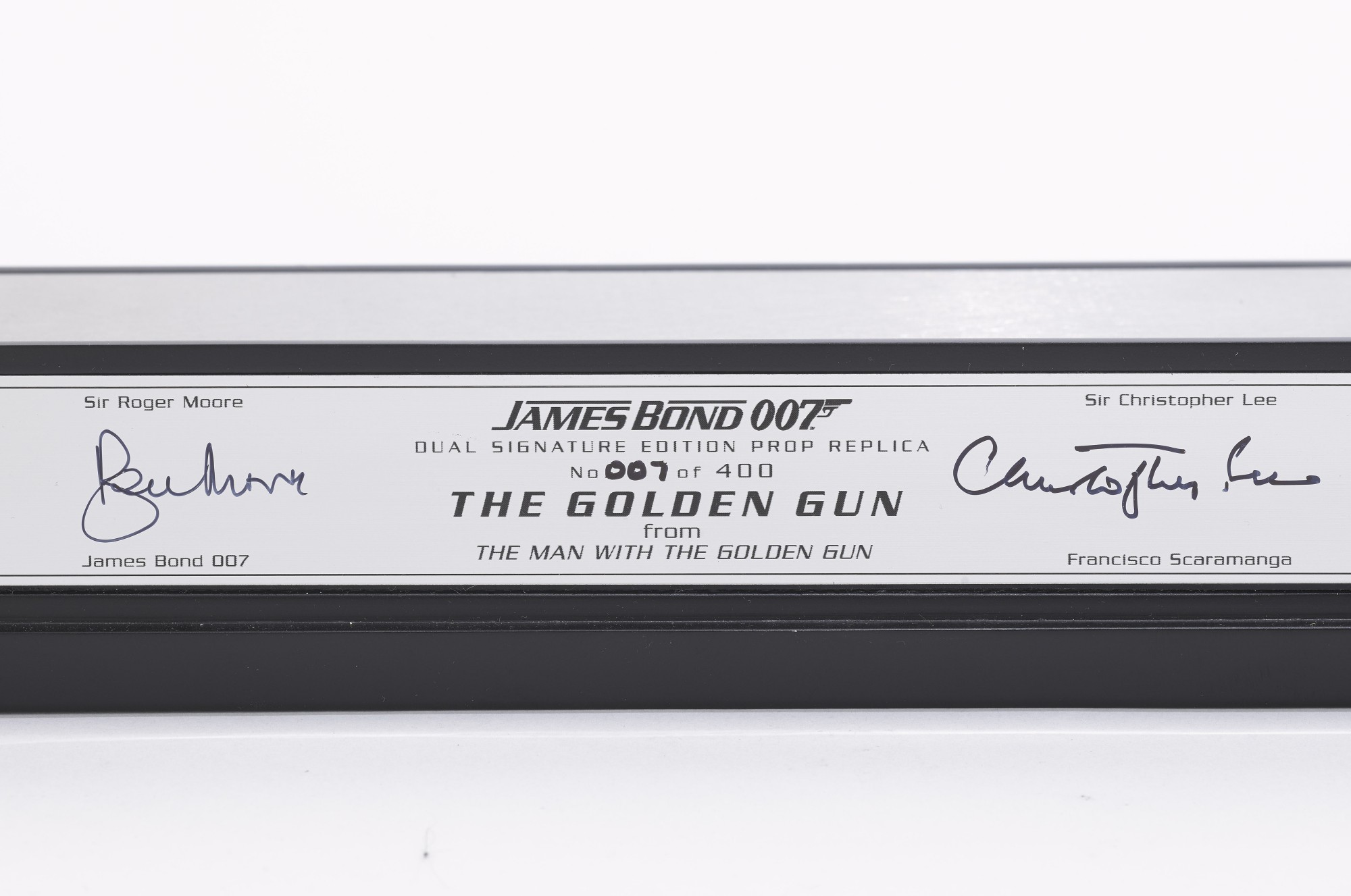 The Man with the Golden Gun (1974), Factory Entertainment replica ...