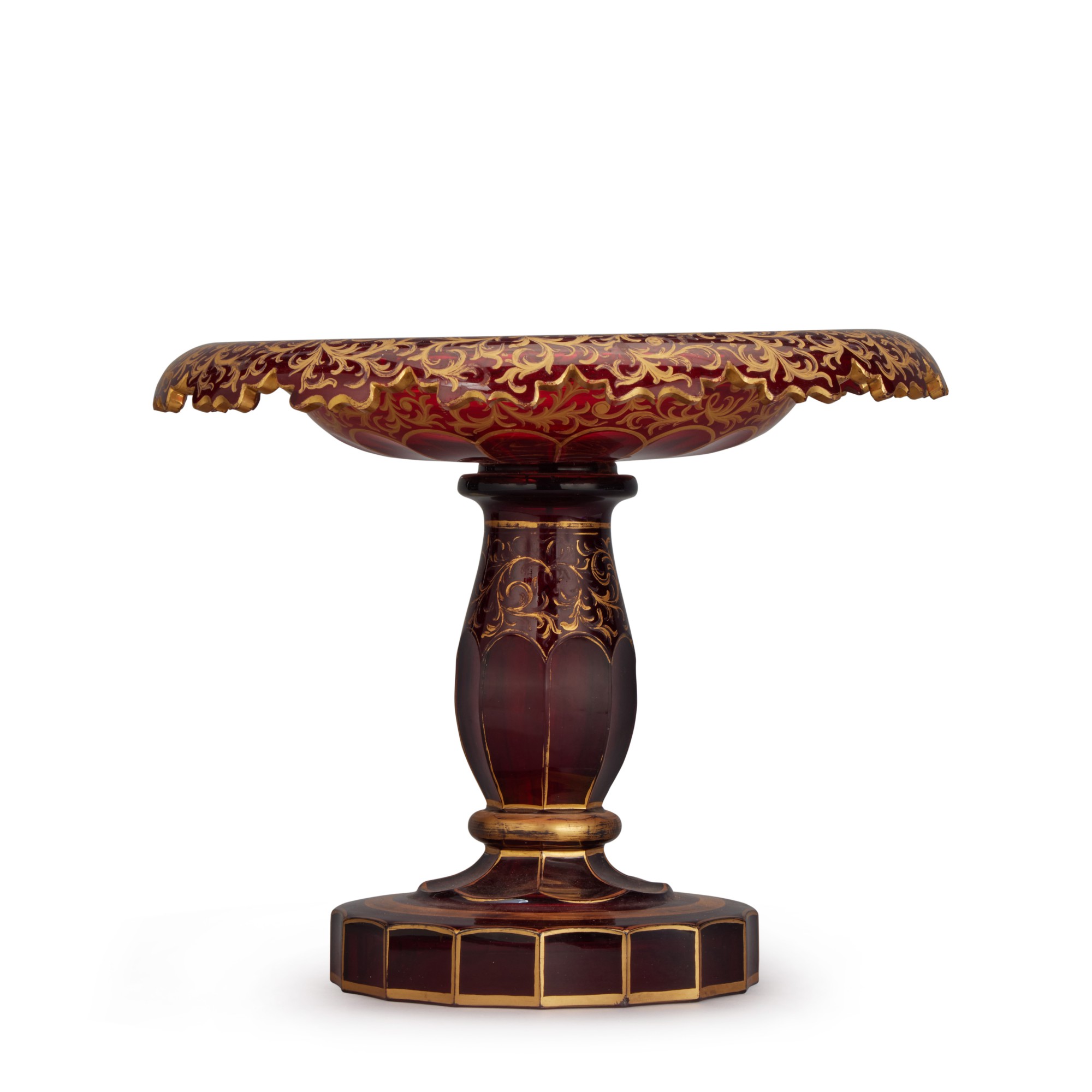 An Imperial tazza from the wedding service of the Grand Duchess Olga ...