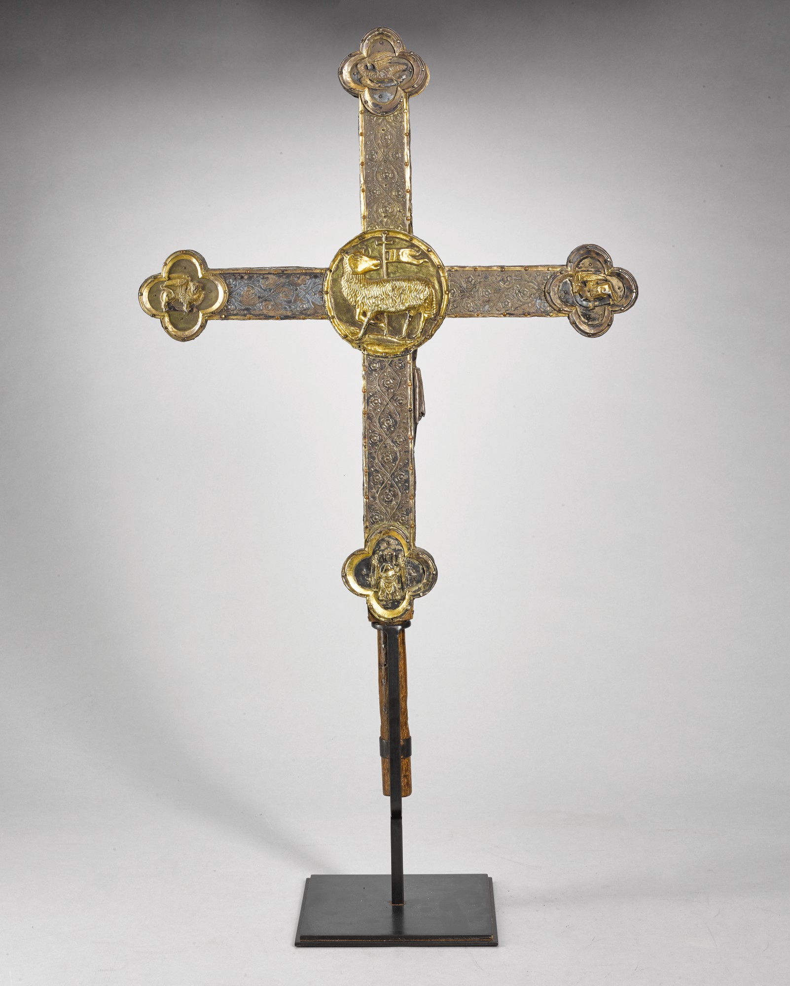 ITALIAN, 15TH CENTURY AND LATER | PROCESSIONAL CROSS WITH THE CRUCIFIED ...