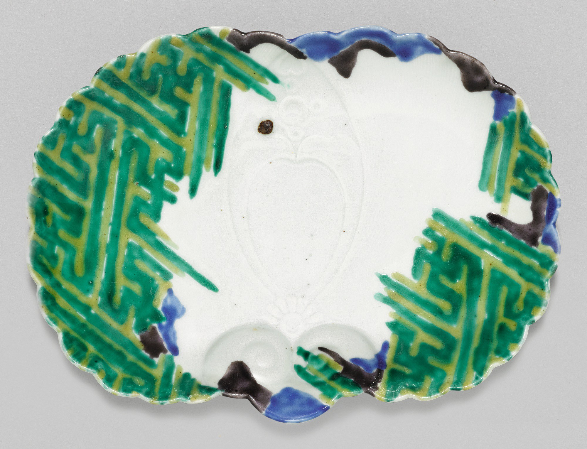 A RARE EARLY-ENAMELLED NABESHIMA DISH, EDO PERIOD, MID-17TH CENTURY ...