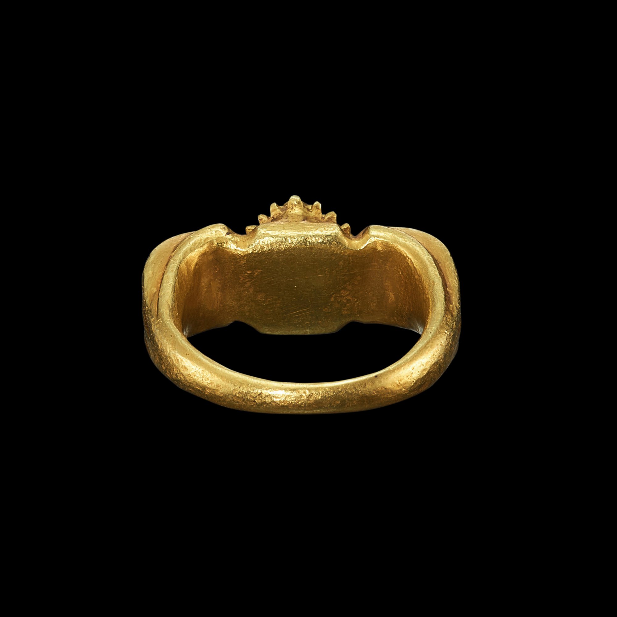 A solid gold ring with vertical rib shank Java, Indonesia, 7th-12th ...