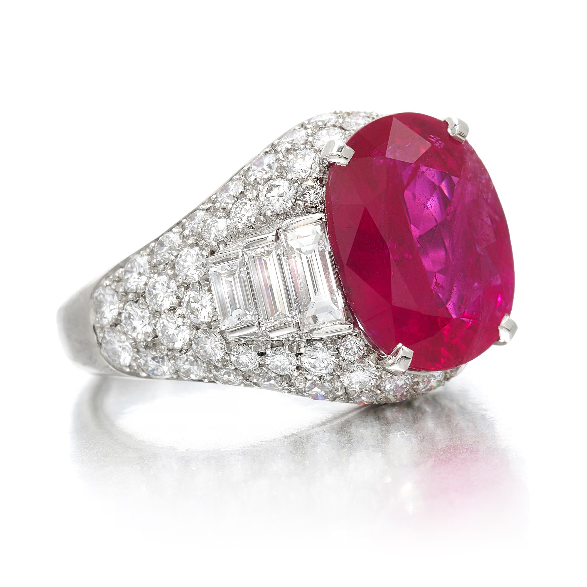 Bulgari | Ruby and diamond ring | 寶格麗 | 紅寶石配鑽石戒指 | Magnificent Jewels ...