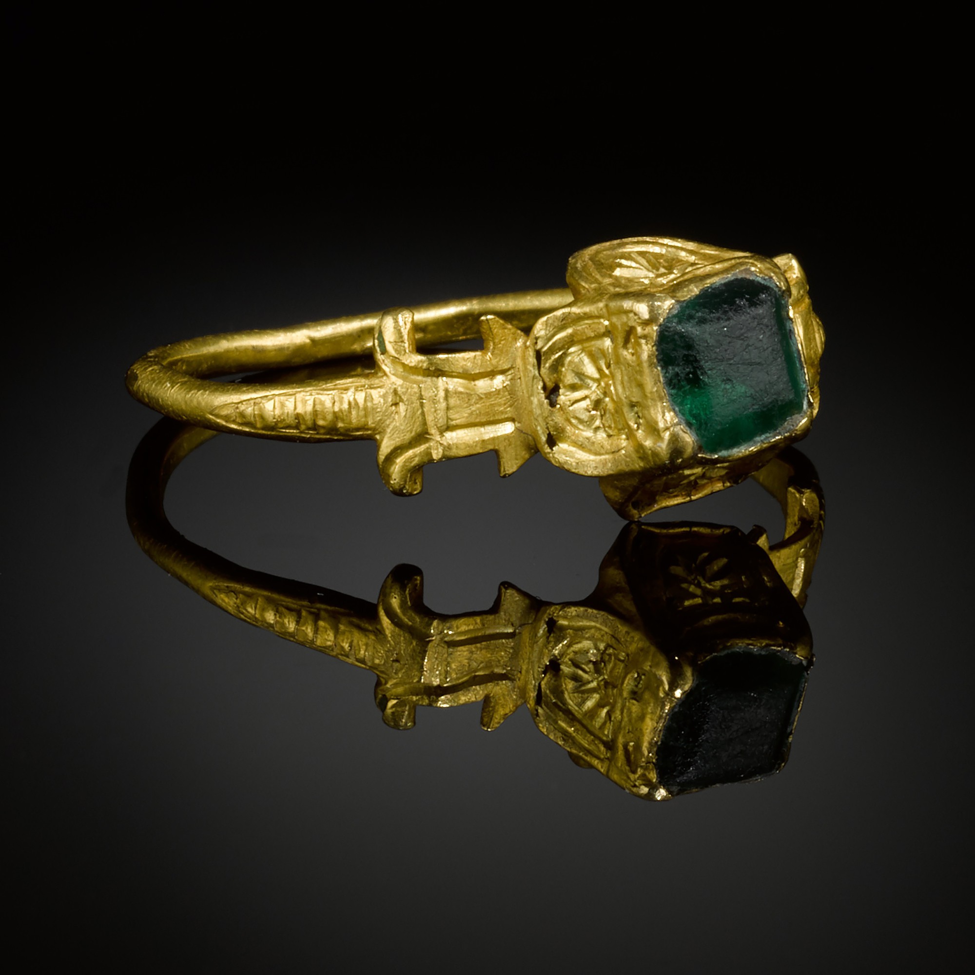 Spanish or Spanish Colonial, 16th century | Ring | Old Master Sculpture ...