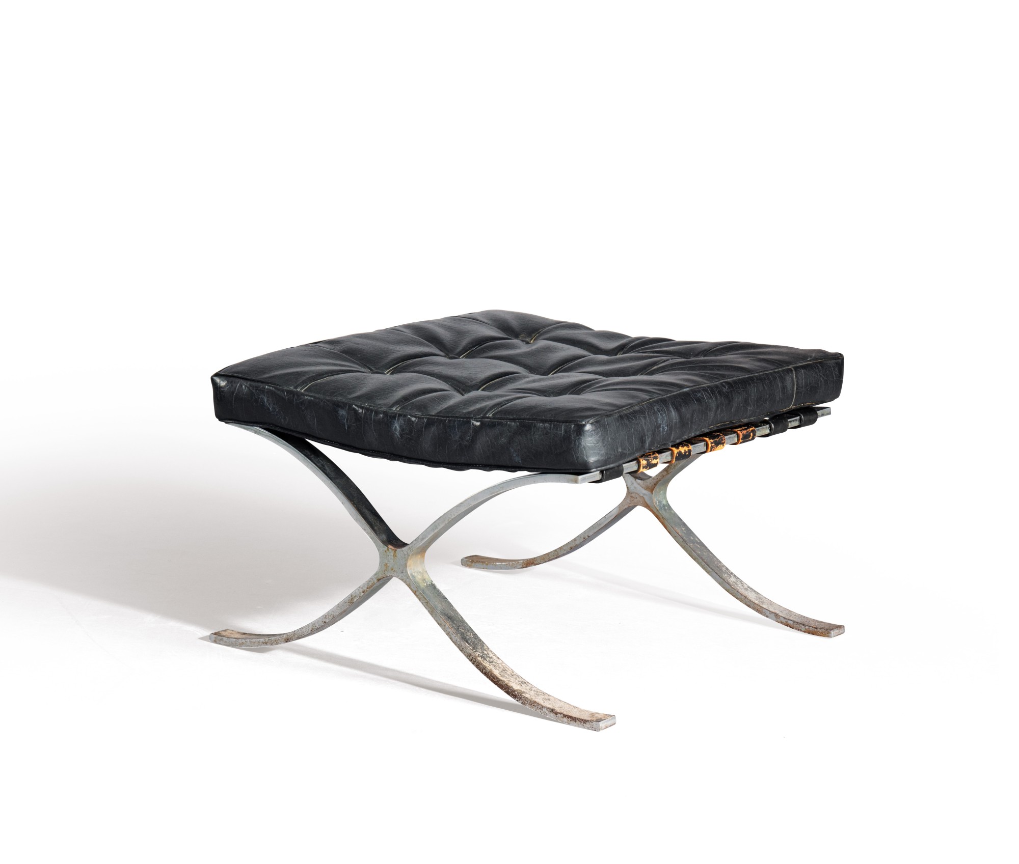 Barcelona stool MR 80, designed in 1929 | Collection Neumann-Hug ...