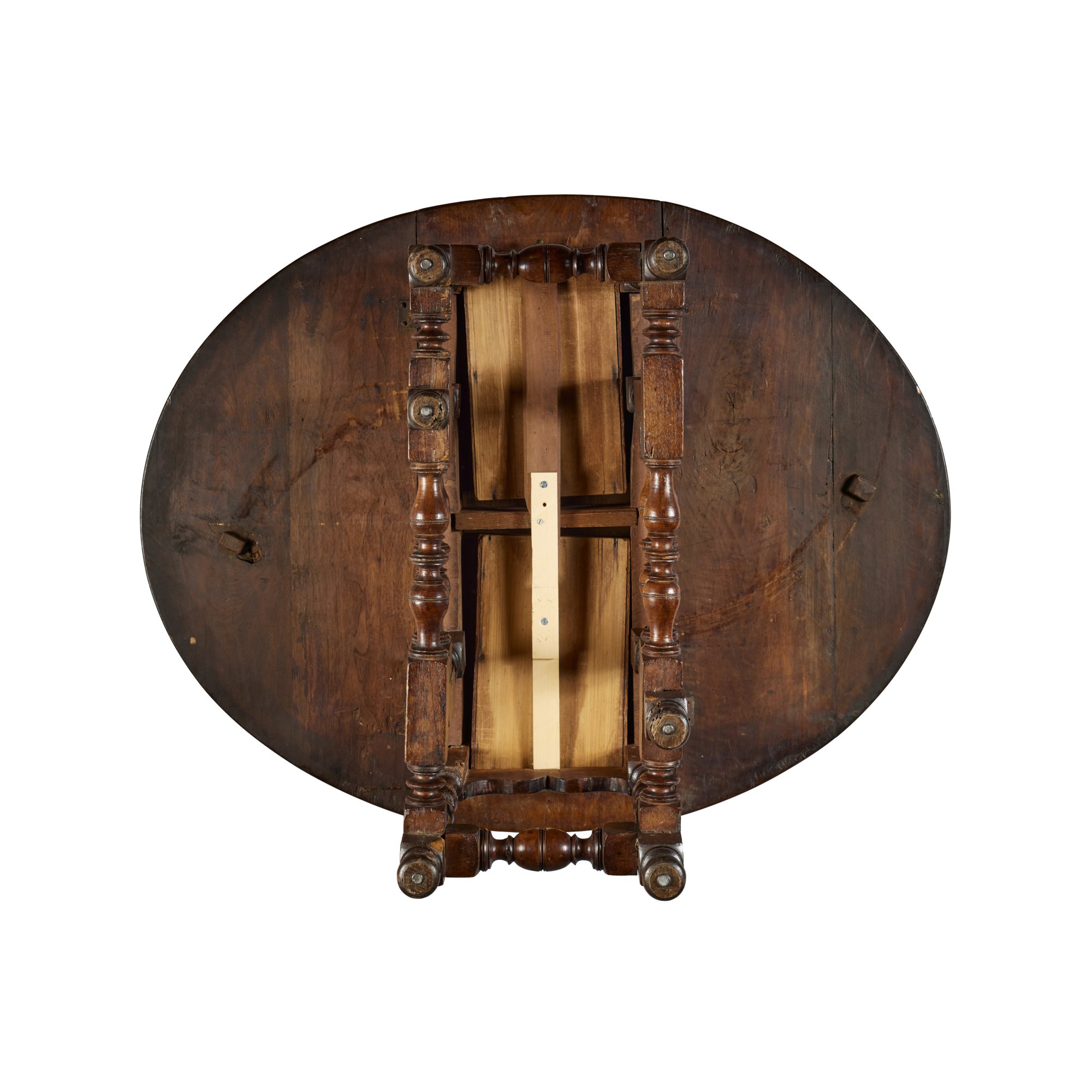 A Fine William and Mary Diminutive Walnut Gateleg Table, Philadelphia ...