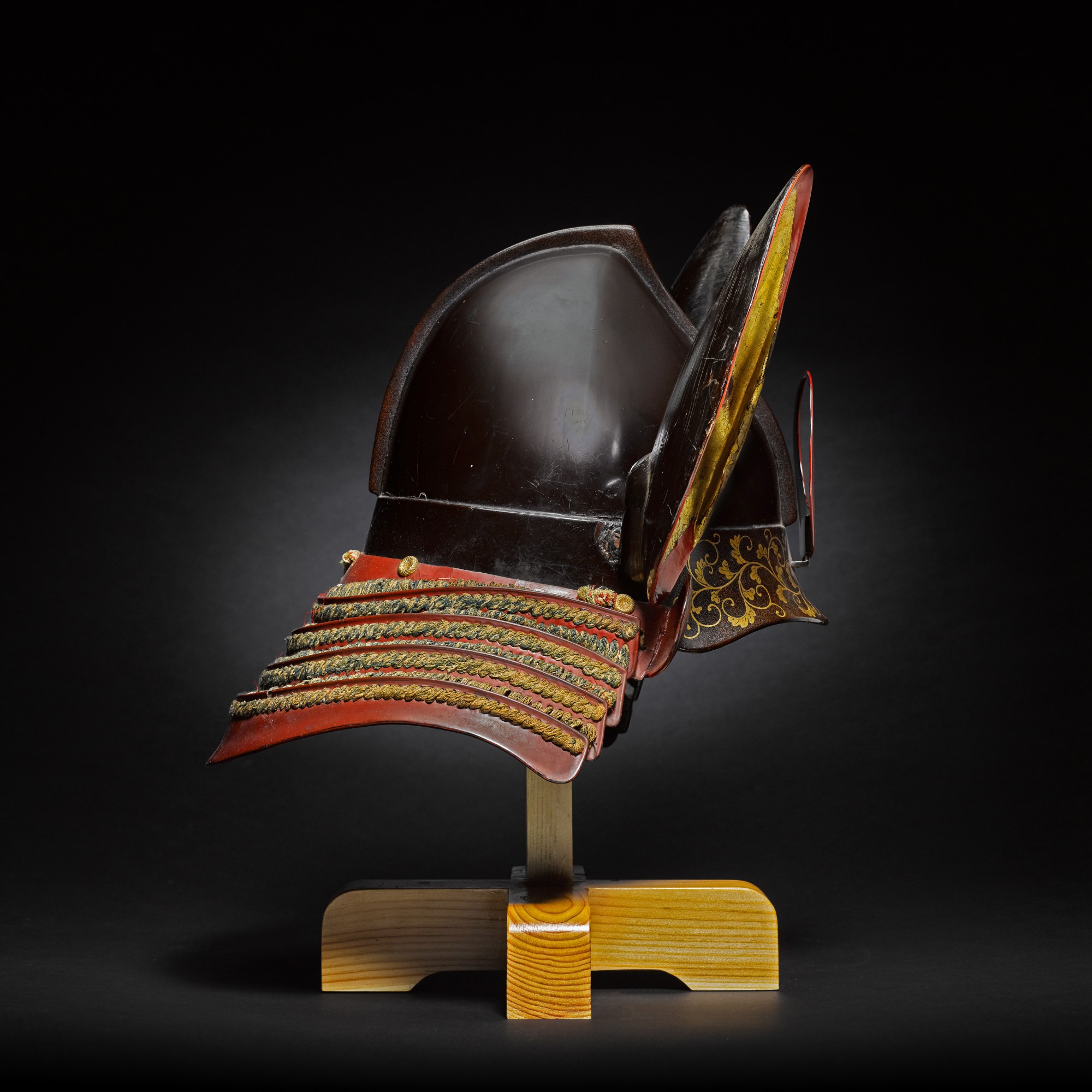 A Momonari kabuto [peach shaped helmet] | Edo period, 17th century ...