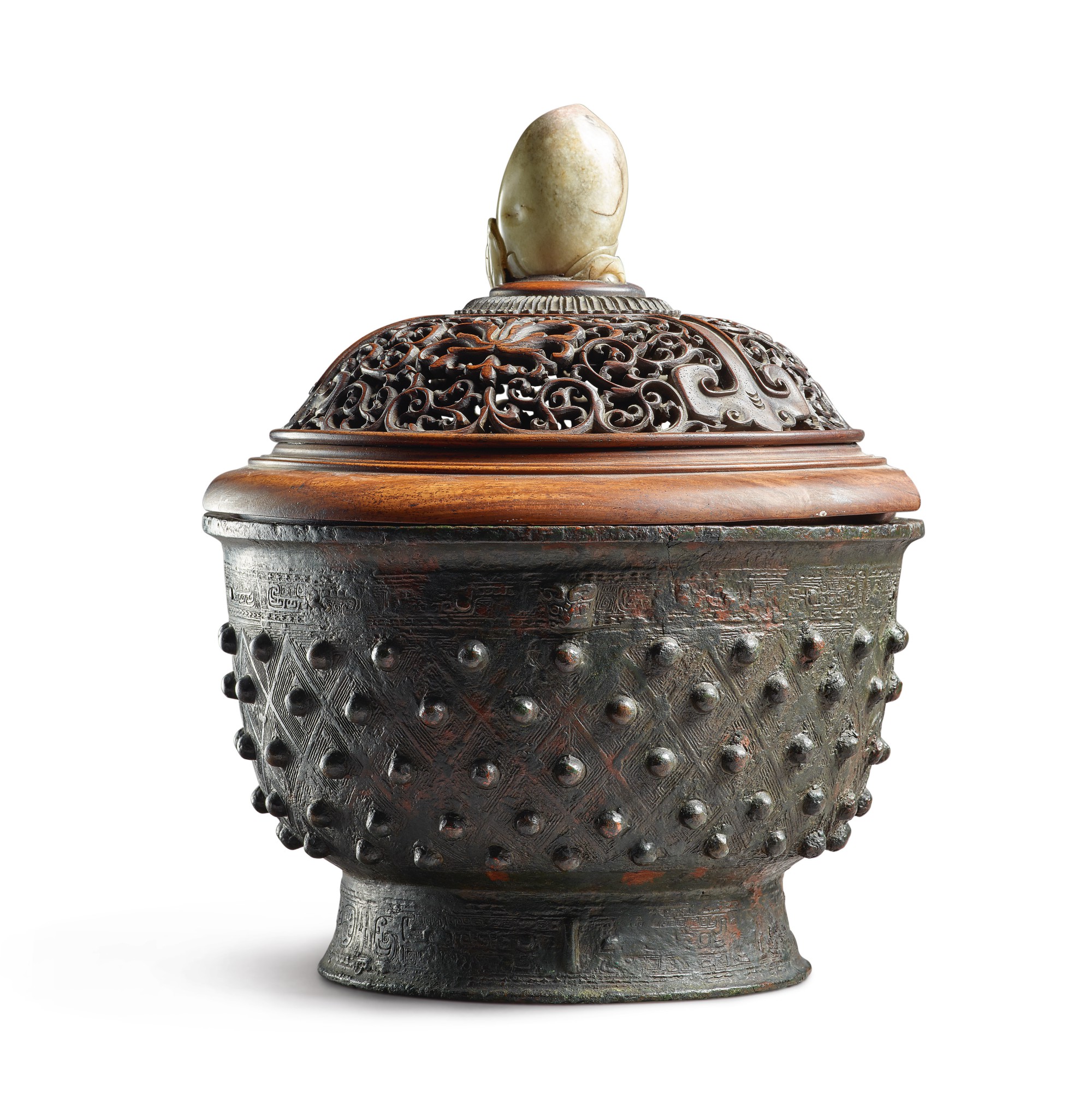 A bronze ritual food vessel (Gui), Late Shang / early Western Zhou ...