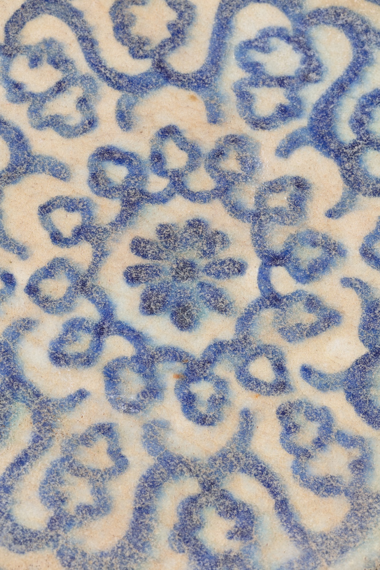 Ten Pottery Tile Fragments, Mamluk, Ottoman, Timurid and European, 15th ...