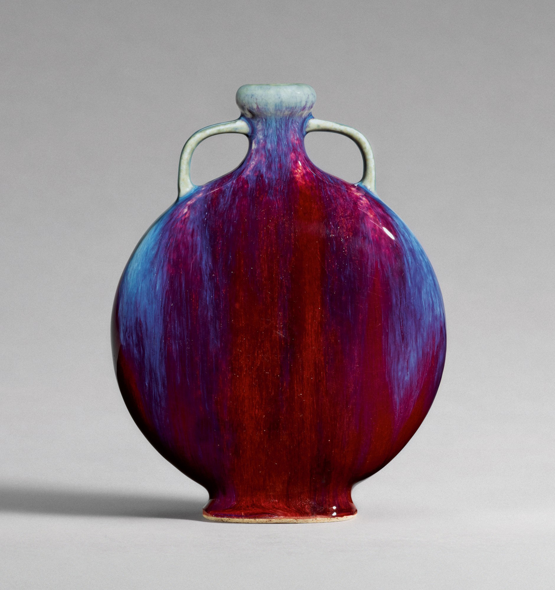 A RARE SMALL FLAMBE-GLAZED MOONFLASK, QIANLONG INCISED SEAL MARK AND ...