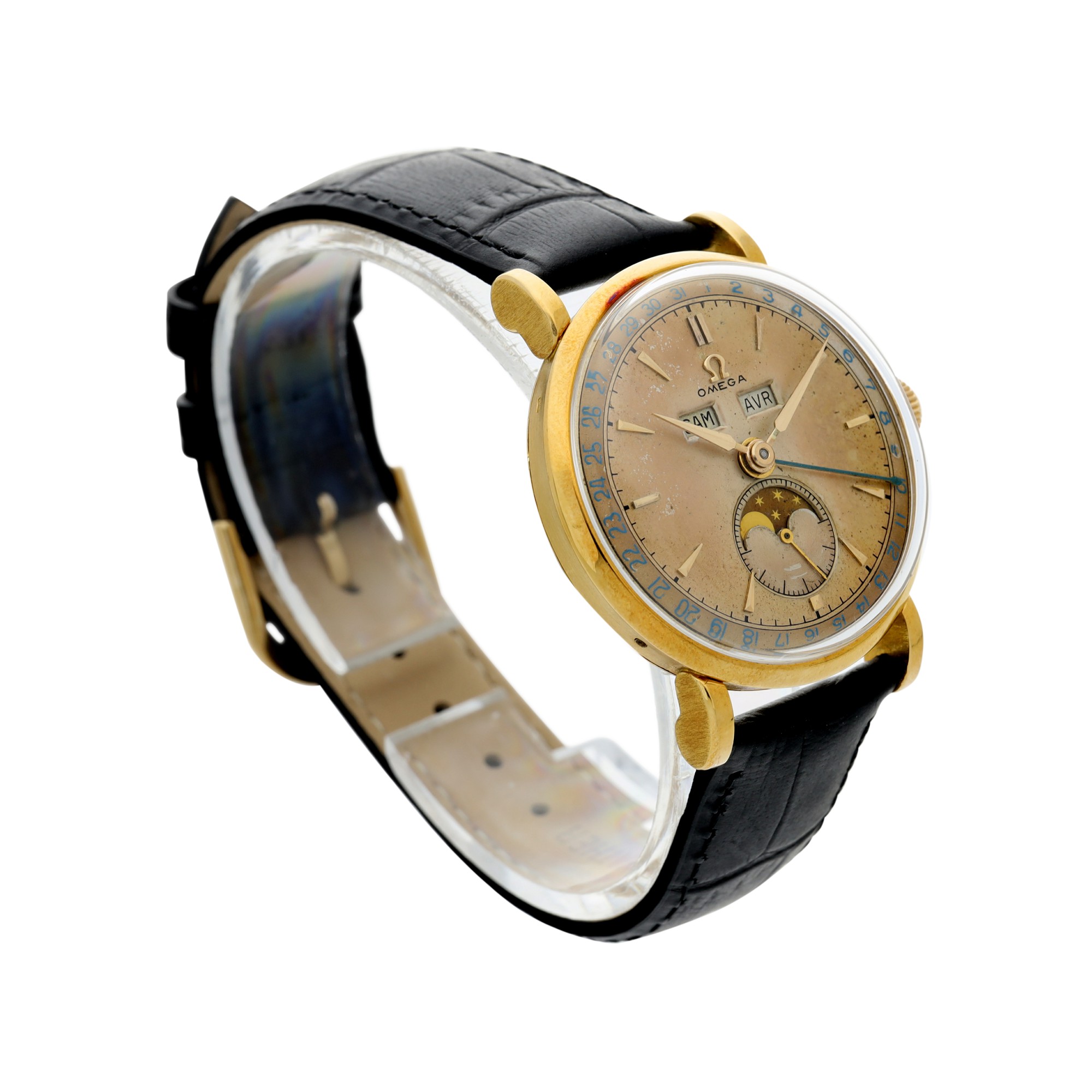 OMEGA | REFERENCE 2485 A YELLOW GOLD TRIPLE CALENDAR WRISTWATCH WITH ...