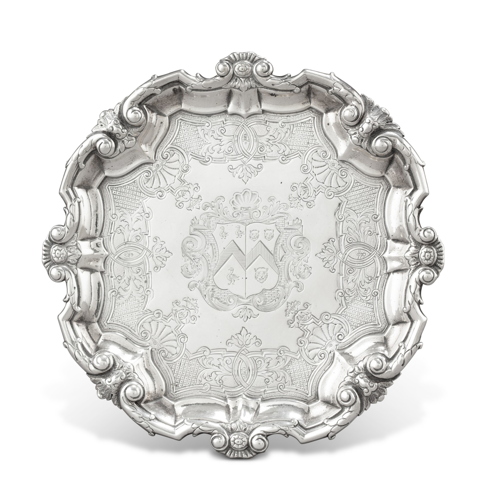 A George II silver waiter, Paul de Lamerie, London, 1732 | Hôtel ...