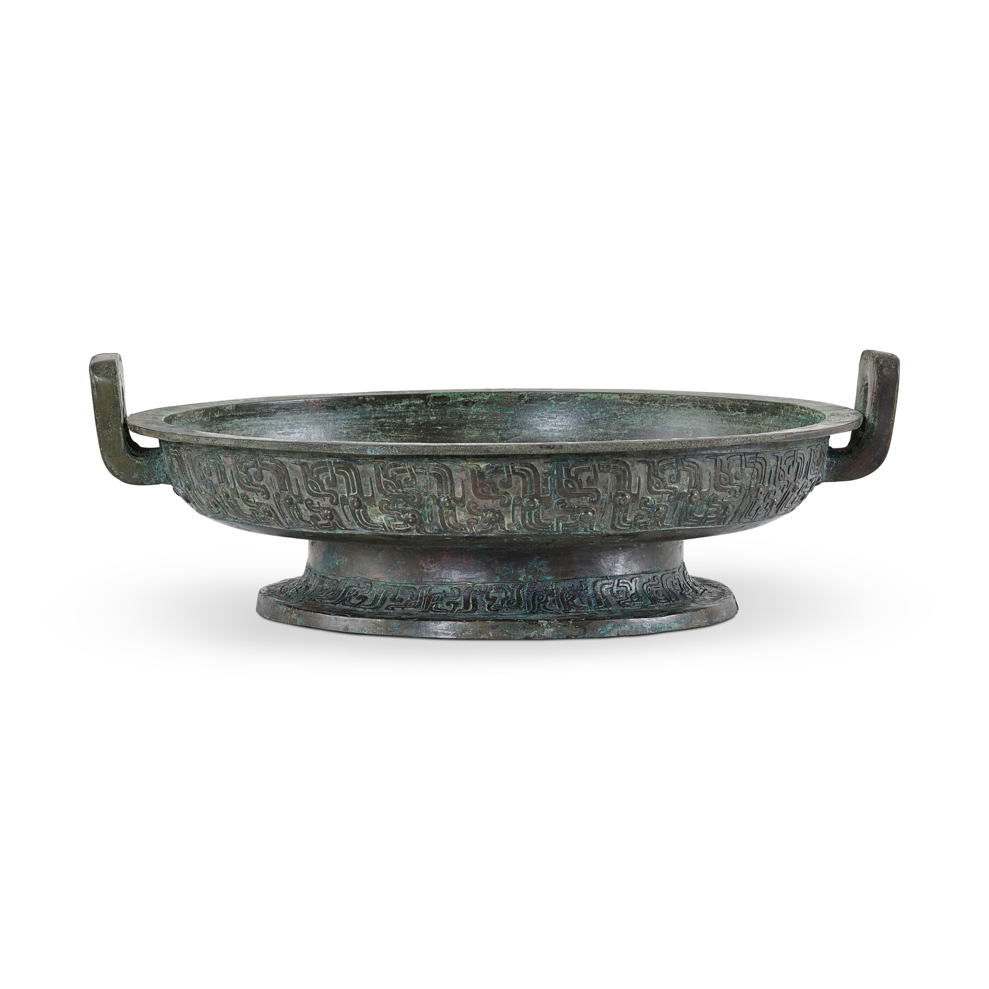An archaic bronze ritual food vessel, pan Eastern Zhou dynasty, Spring ...