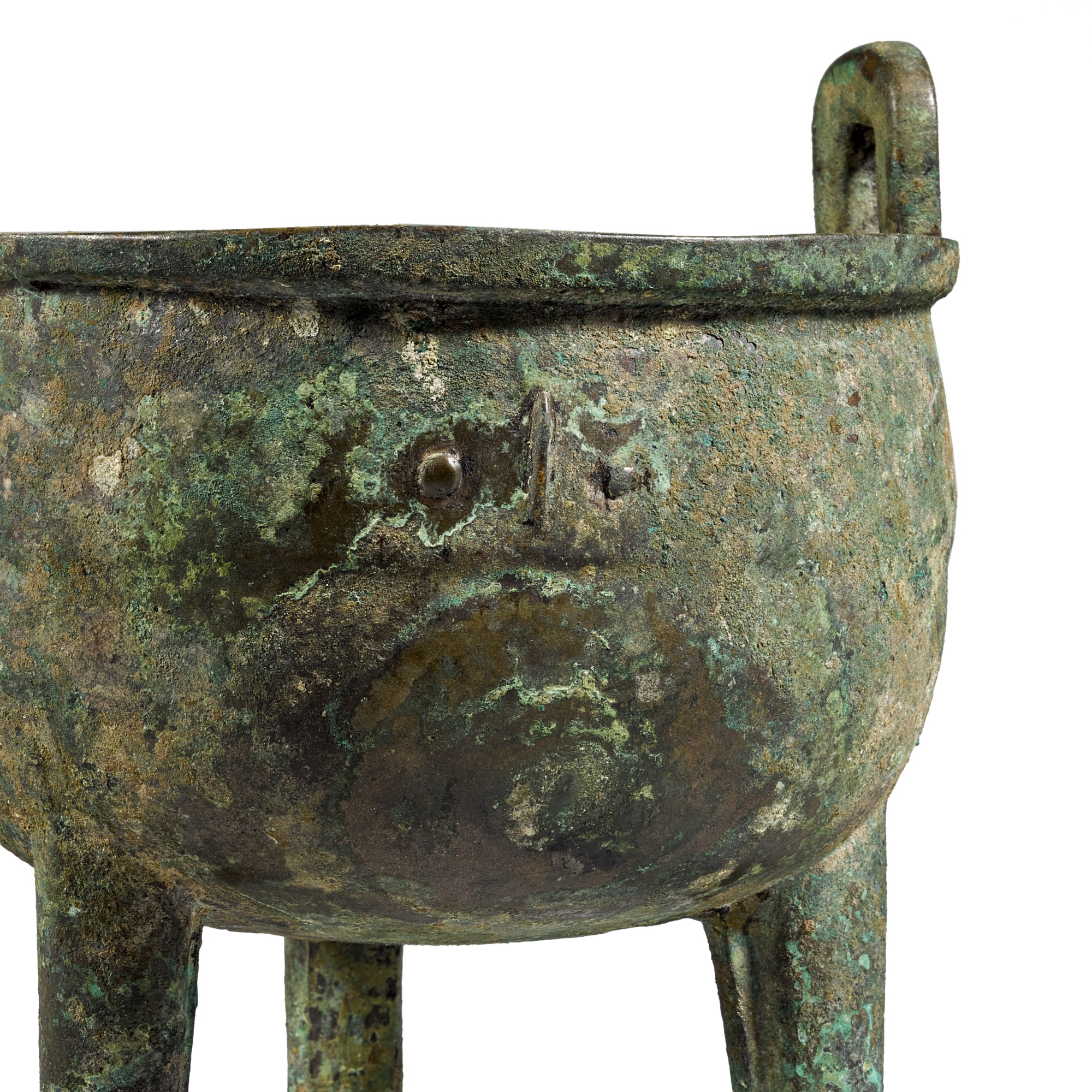 An archaic bronze ritual food vessel, ding Western Zhou dynasty, ca ...