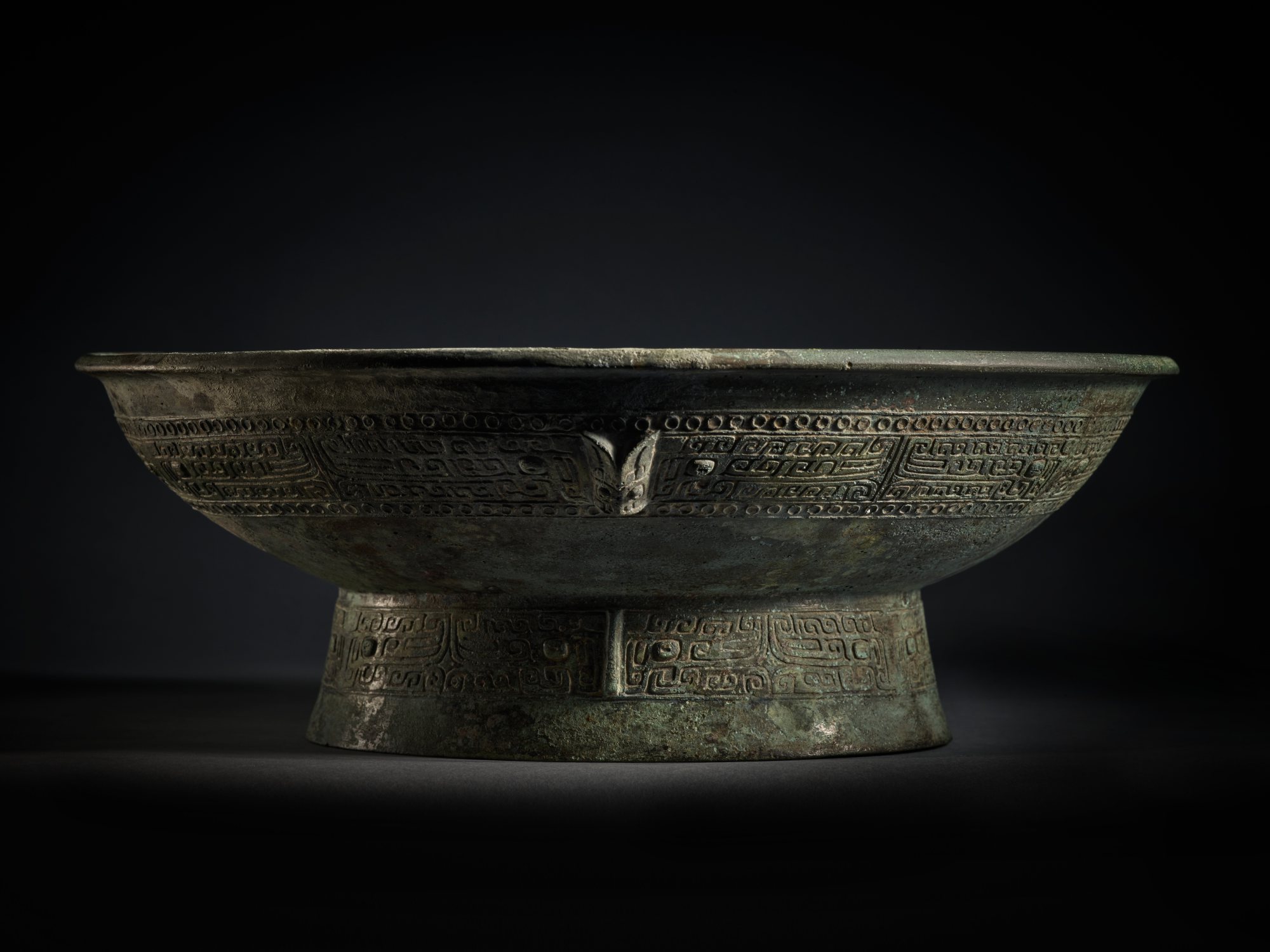 The Ju Fu Xin Pan, Early Western Zhou dynasty | 西周初 舉父辛盤 | POWER ...