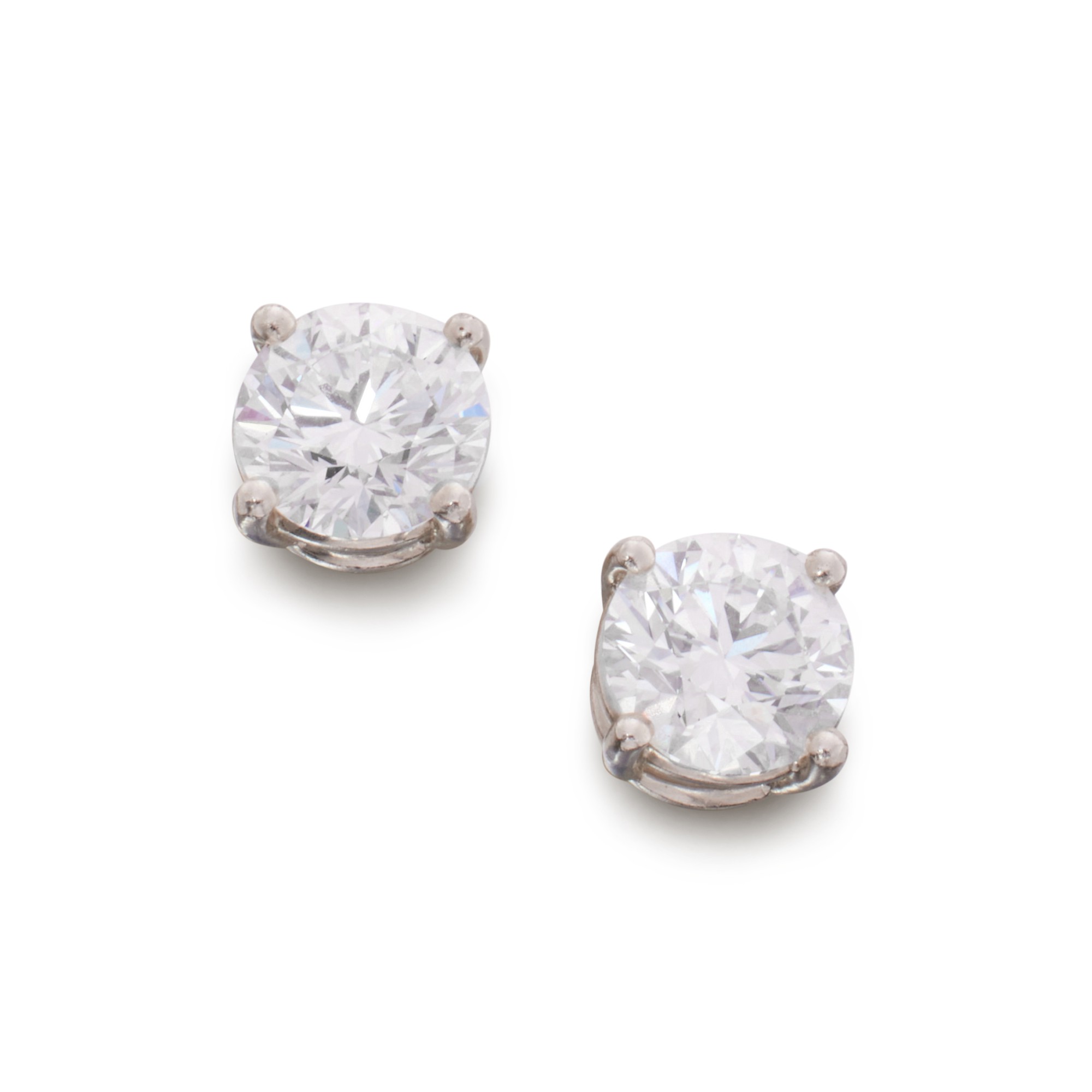 Pair of Diamond Studs | Fine Jewels | 2021 | Sotheby's