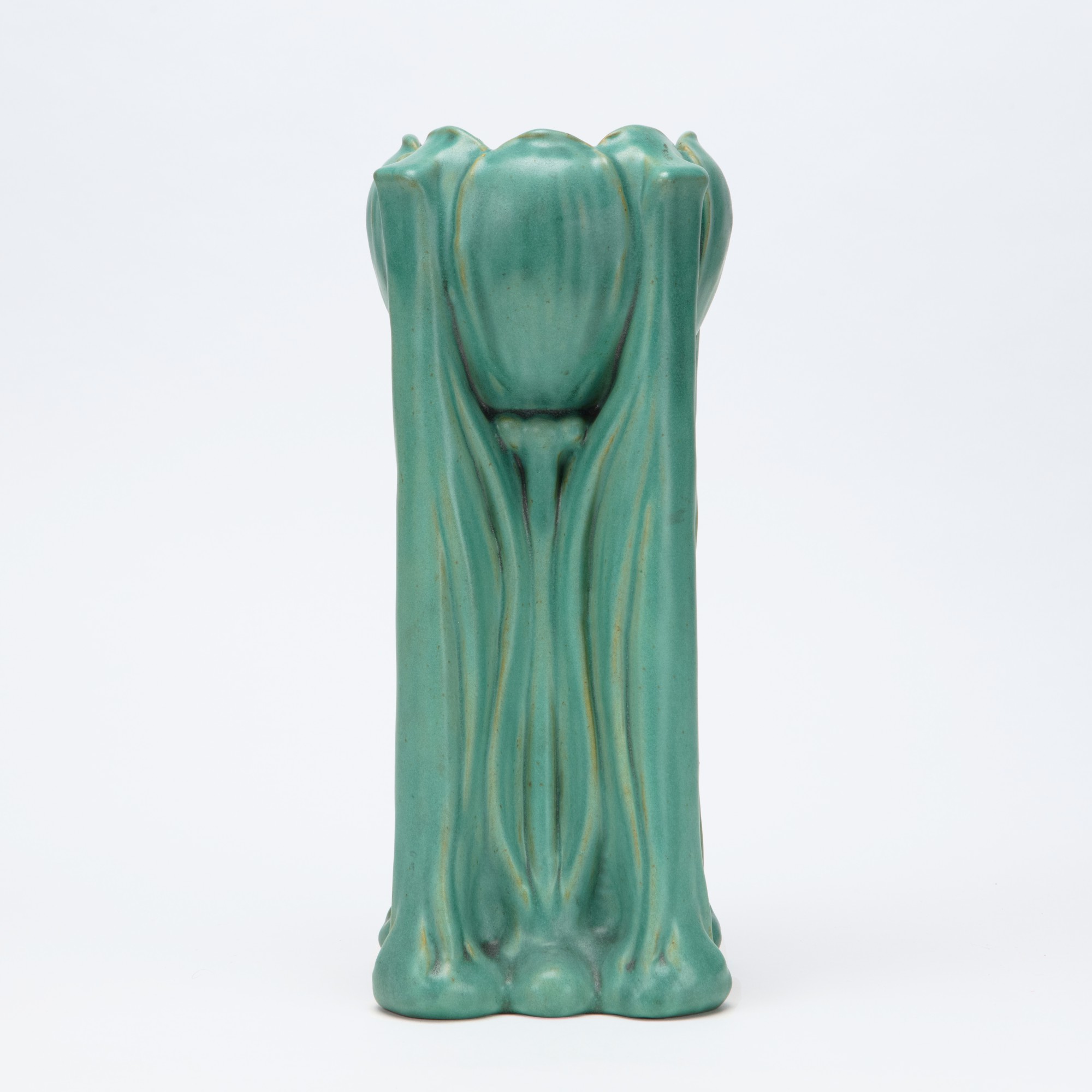 Teco Pottery, Vase, Model No. 423 | Design | 2021 | Sotheby's