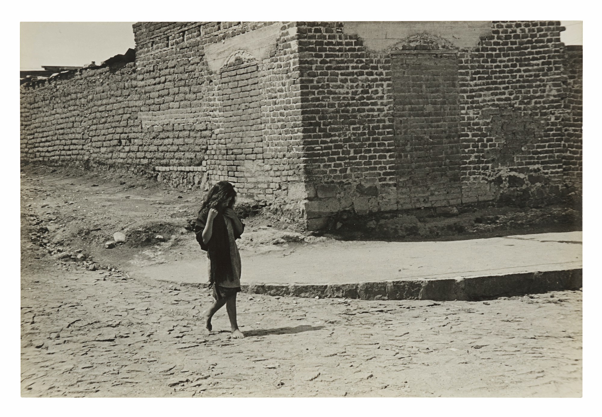 HELEN LEVITT | 'MEXICO' (SELECTED IMAGES) | Classic Photographs | 2020 ...