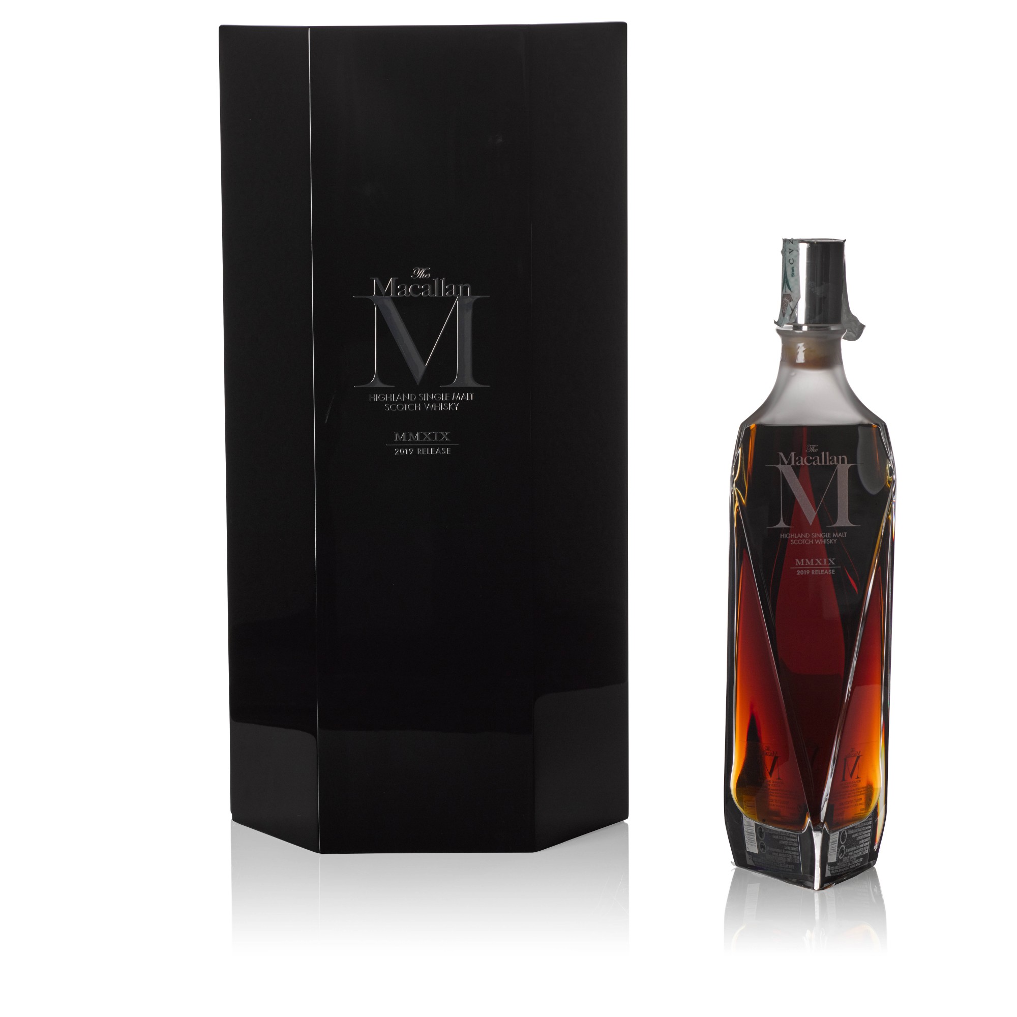 The Macallan M Decanter 2019 Release 44.5 abv NV | The Ultimate Whisky ...
