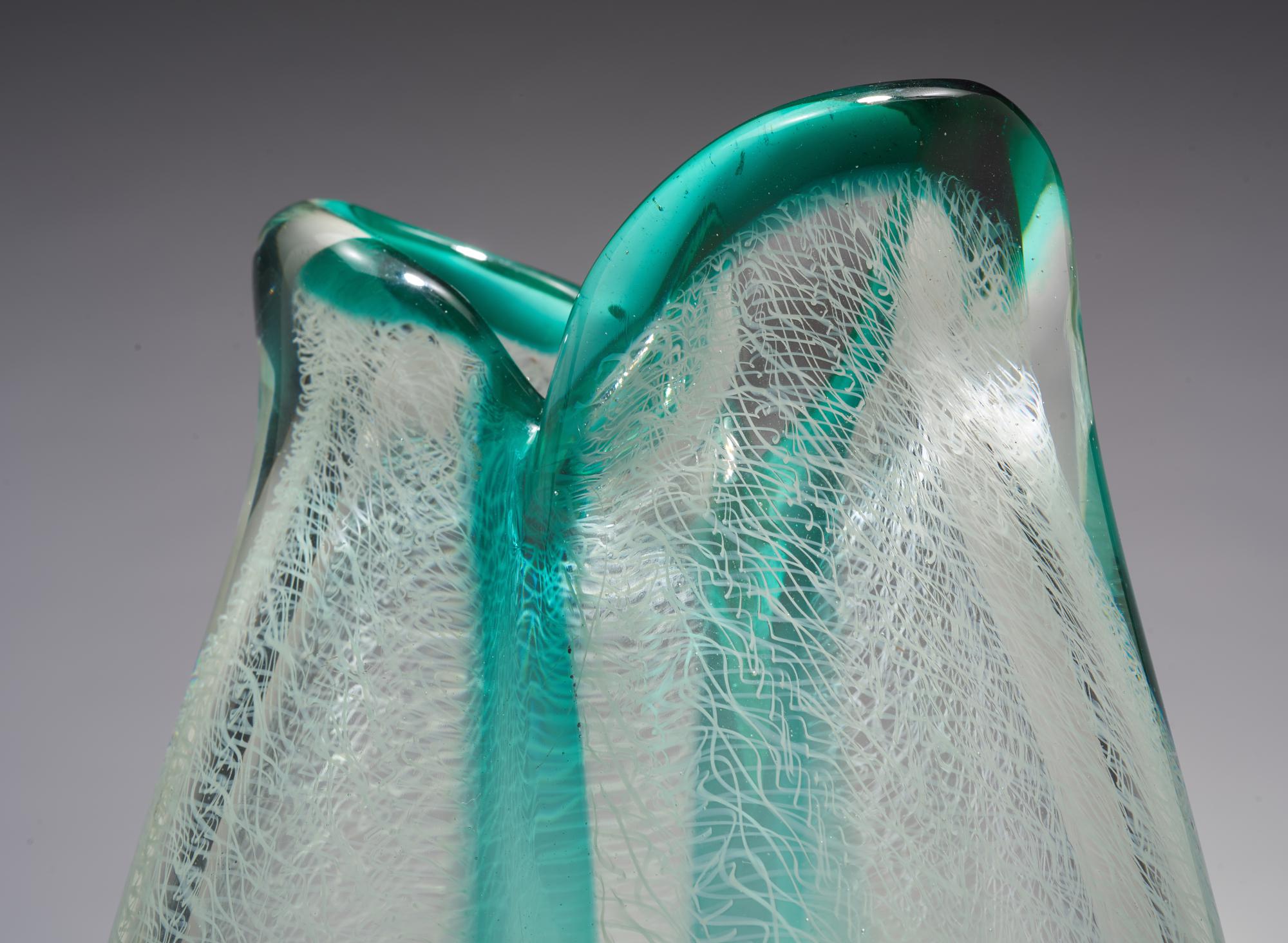 “Merletto” Vase with two-lobed rim | Life is Beautiful: Milan | 2021 ...