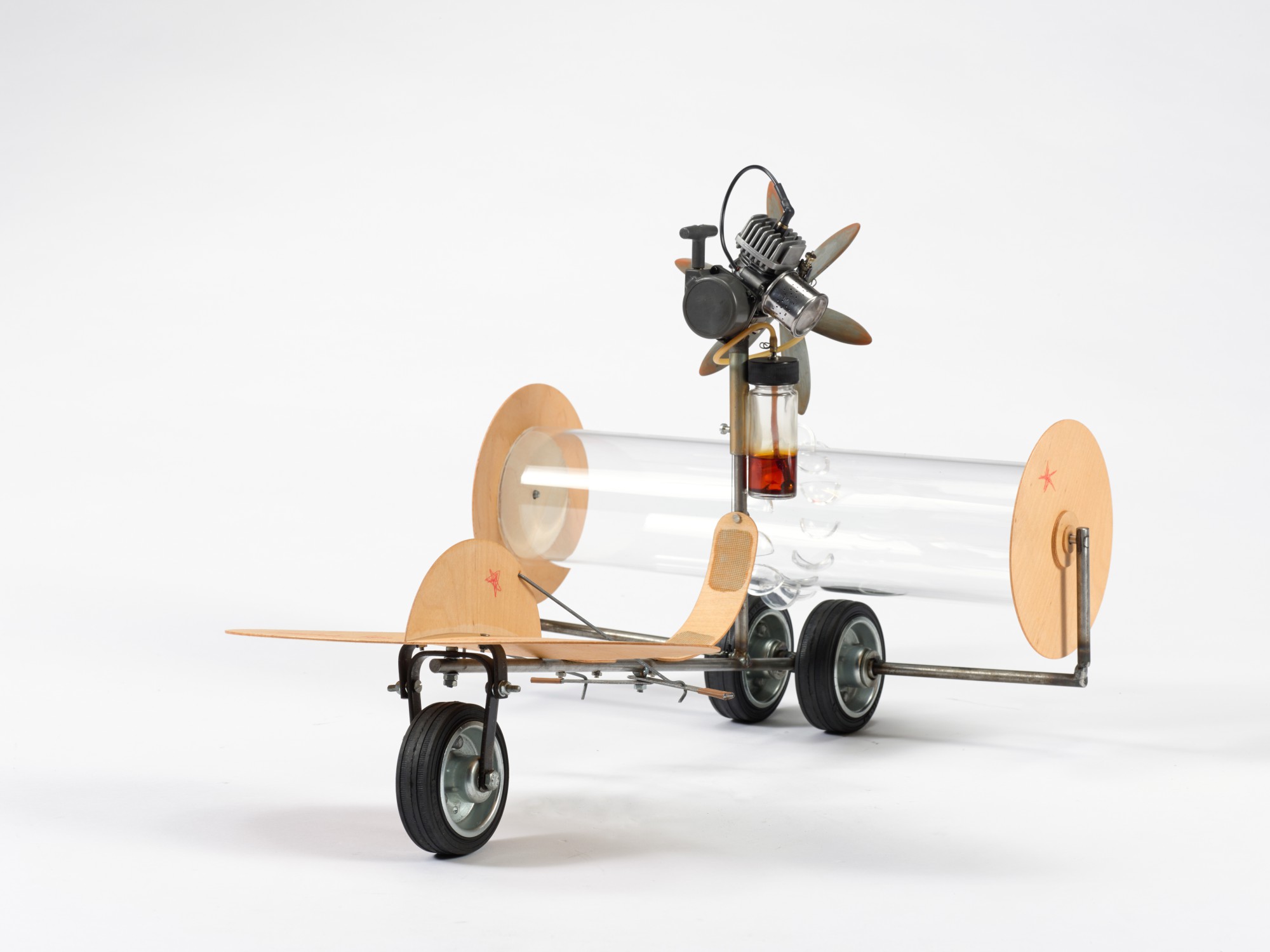 Eendebek - kleine magnus vlieger | Contemporary Curated Milan | 2021 ...