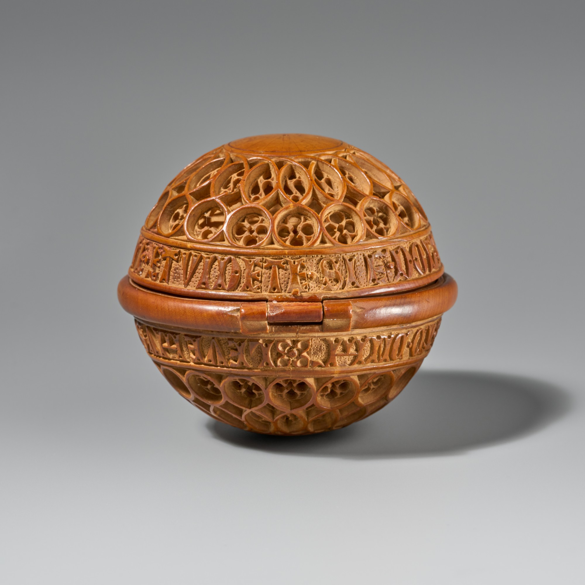 Polyptych Prayer Nut with the Crucifixion and Christ before Pilate ...