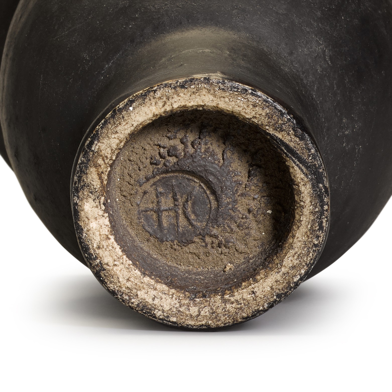 HANS COPER | SMALL POT | Made in Britain | 2020 | Sotheby's