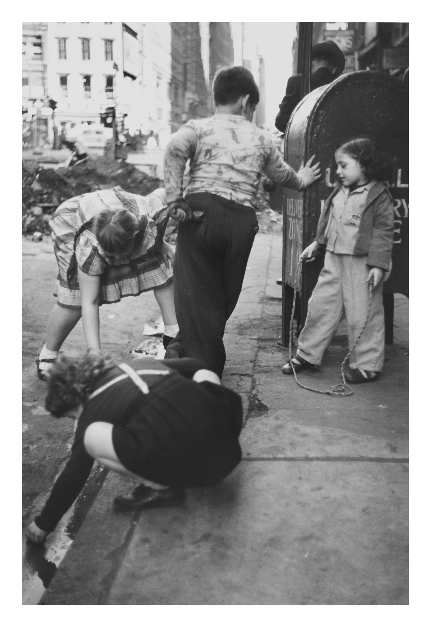 LOUIS FAURER | SELECTED IMAGES OF NEW YORK AND PHILADELPHIA | Classic ...