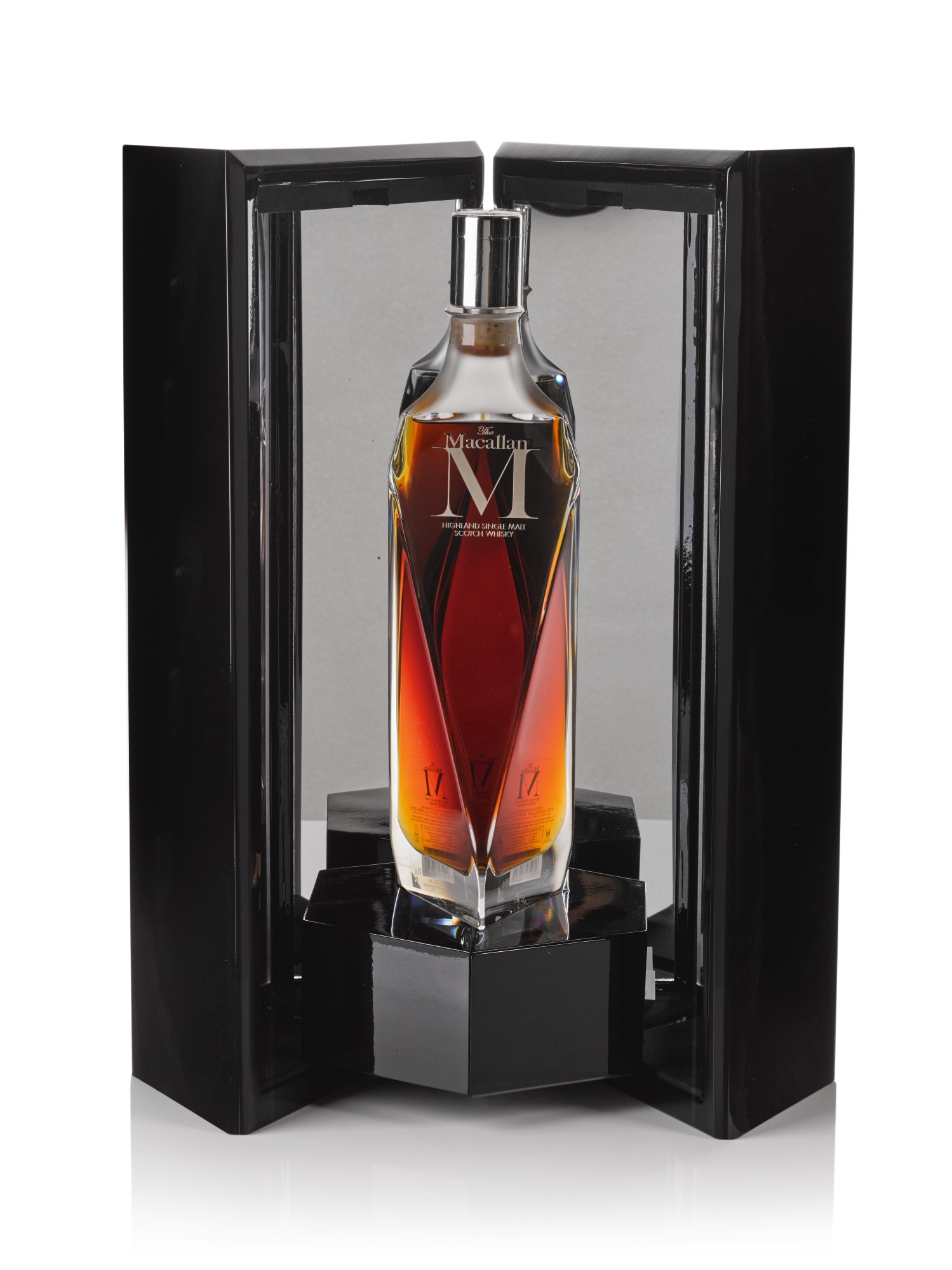 The Macallan M Decanter 2013 Edition 1824 Series 44.5 abv NV ...
