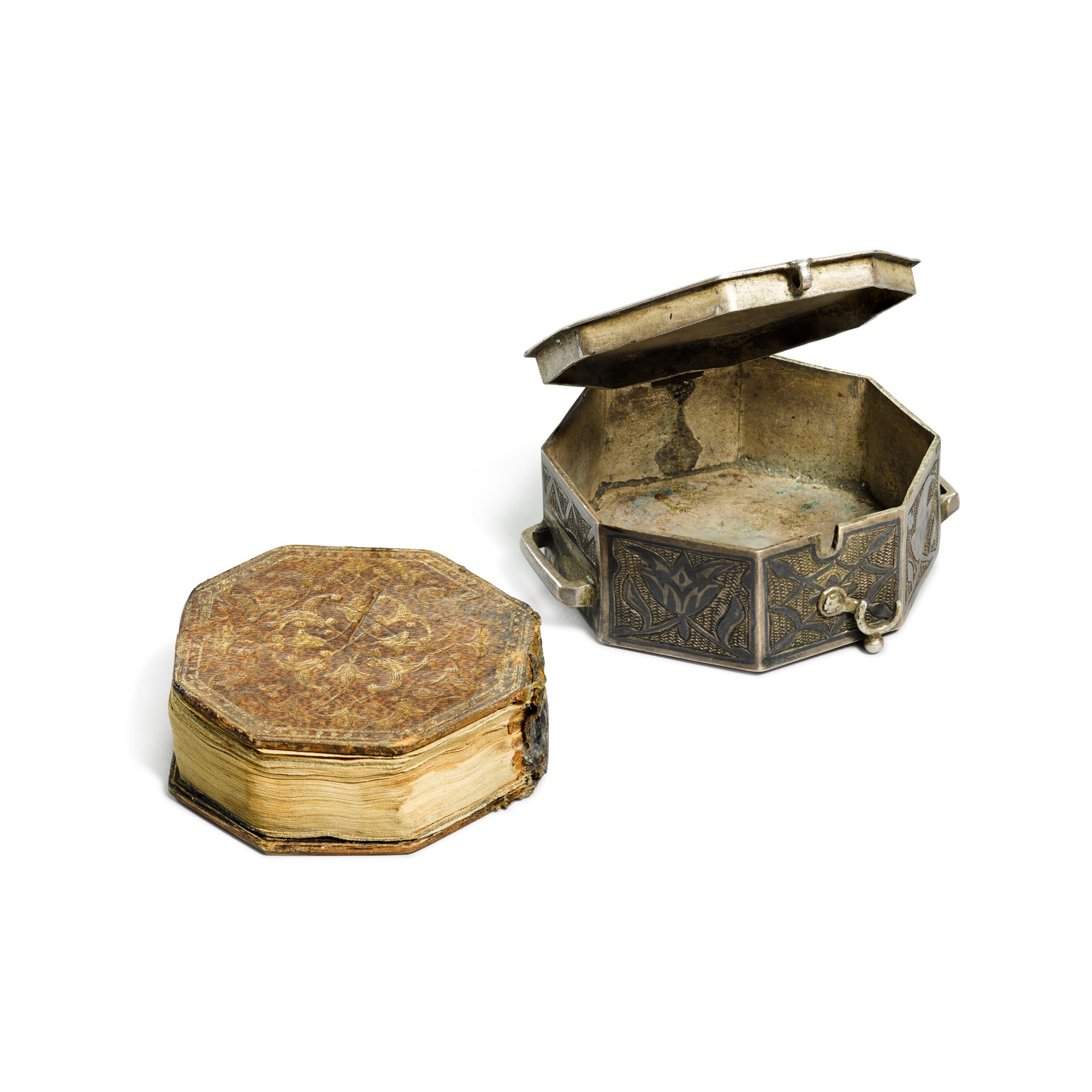 An illuminated miniature octagonal Qur'an, copied by Da'ud ibn Abdullah ...