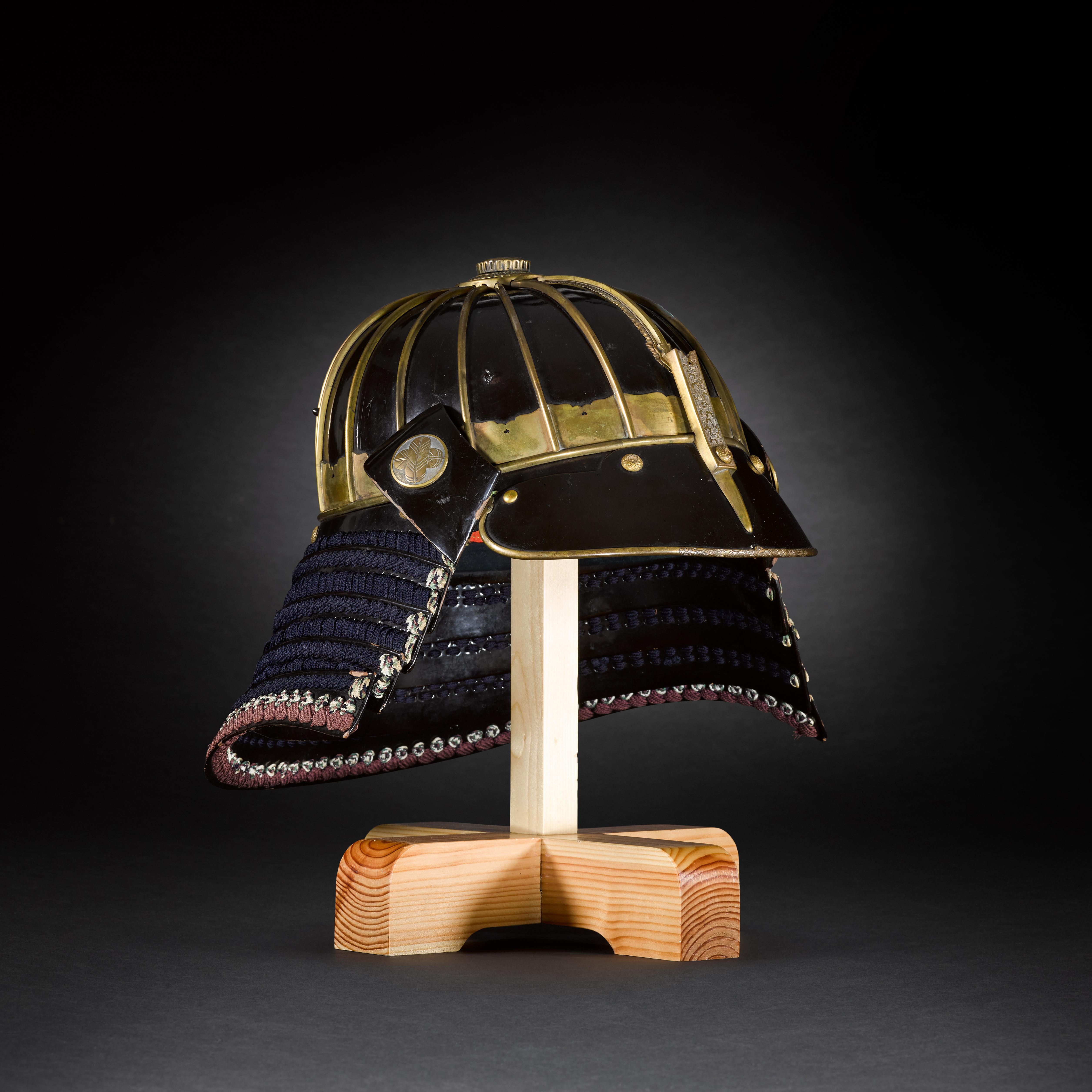 A fine so-fukurin suji-bachi [helmet with raised ridges] | Edo period ...