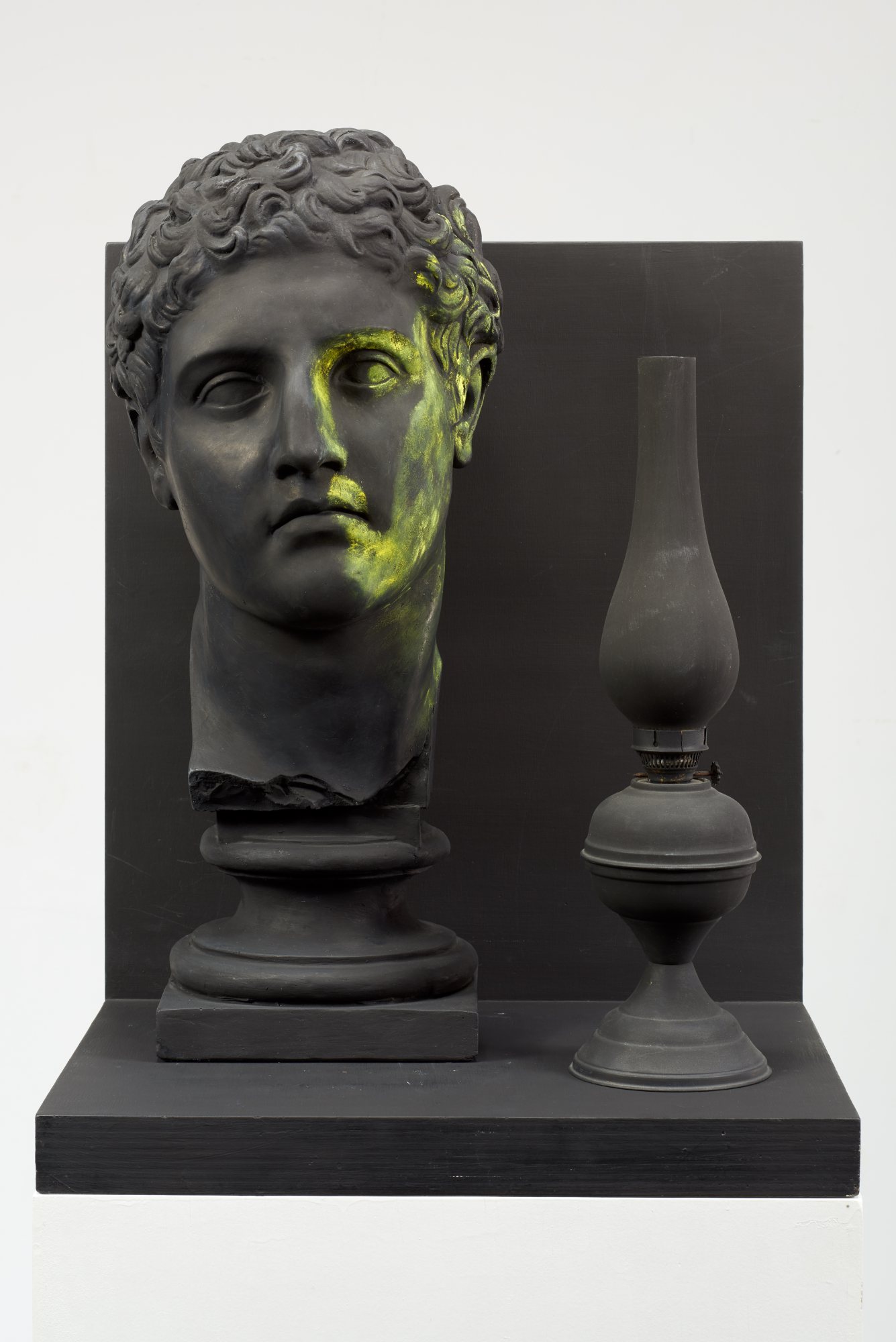 A lume spento | Contemporary Auction | 2023 | Sotheby's