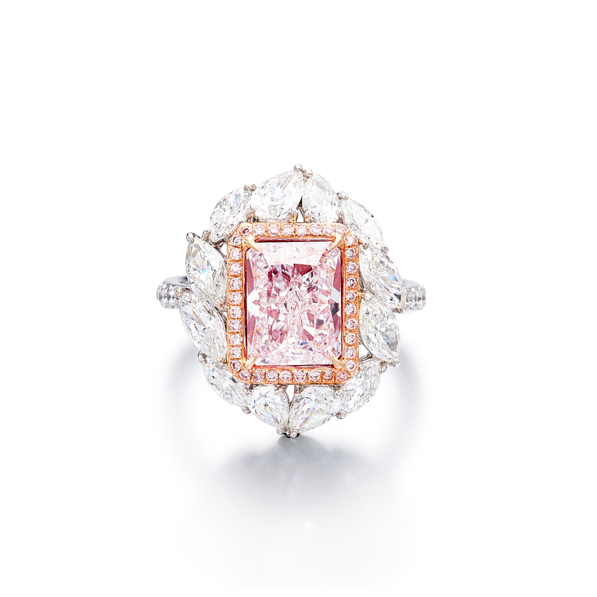 Very Light Pink Diamond and Diamond Ring | 3.02克拉 輕淡粉紅色鑽石 配 鑽石 戒指 ...