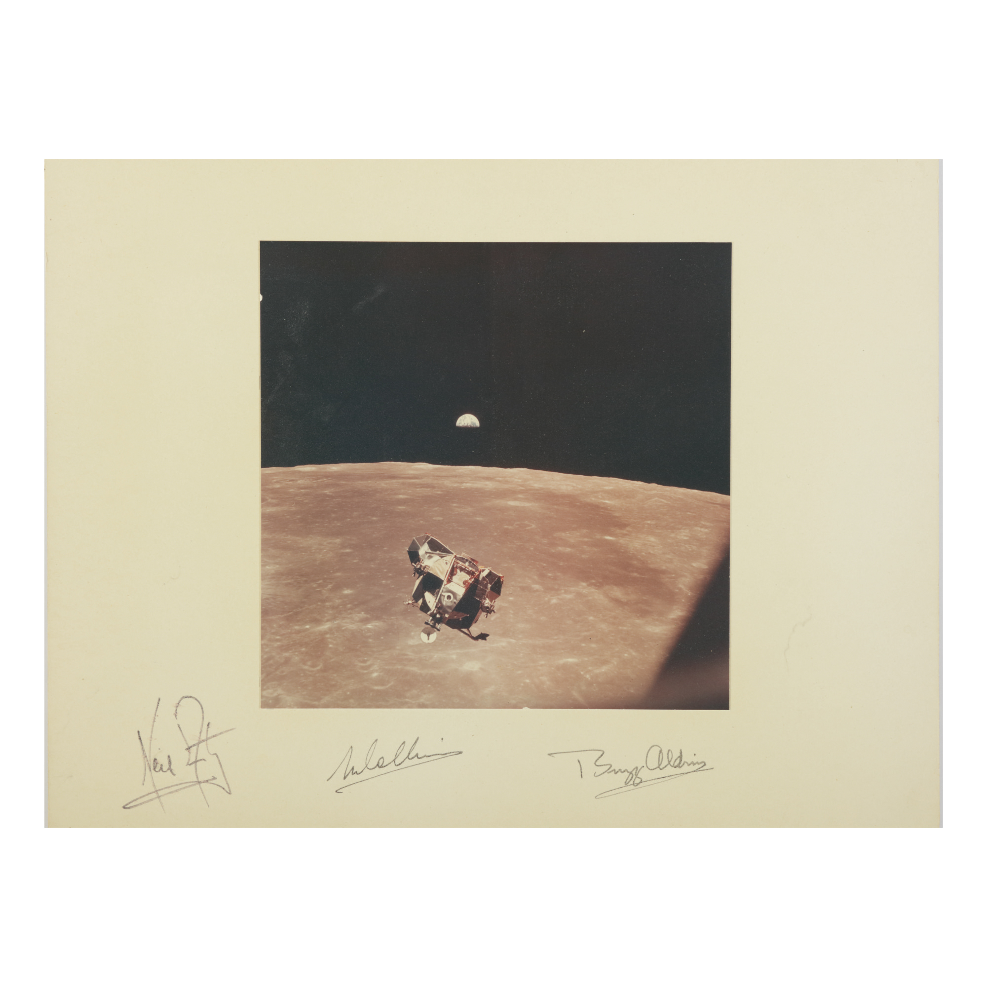 [APOLLO 11]. CREW SIGNED VINTAGE COLOR PHOTOGRAPH OF THE EAGLE'S RETURN ...