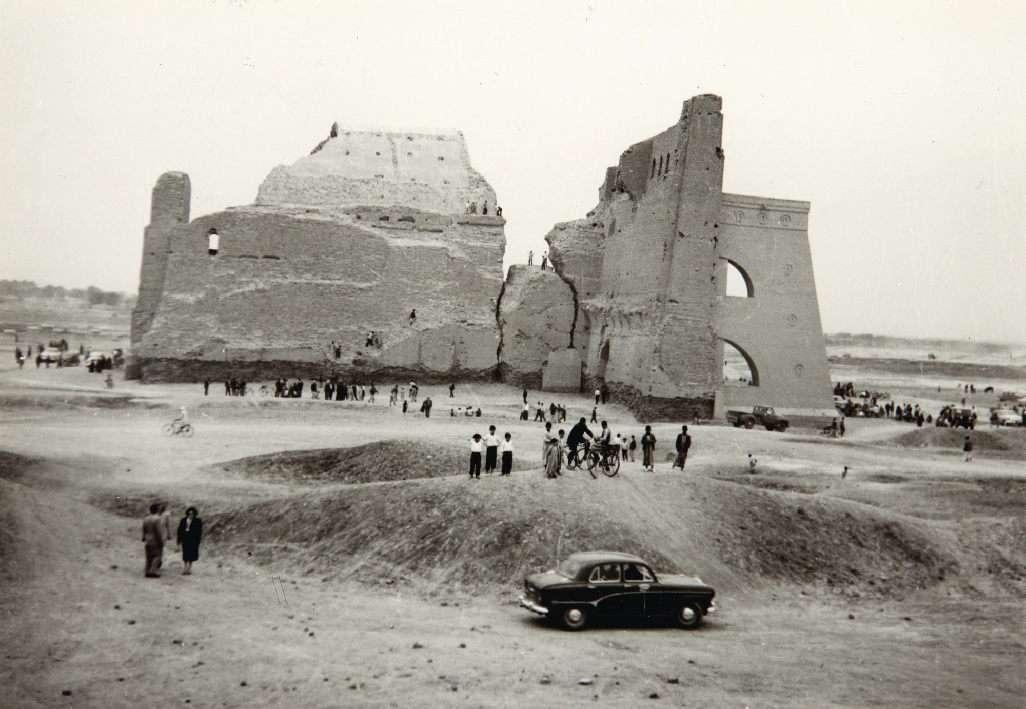 Iraq Construction works & photos plus 2 maps, 1955 | Travel, Atlases ...