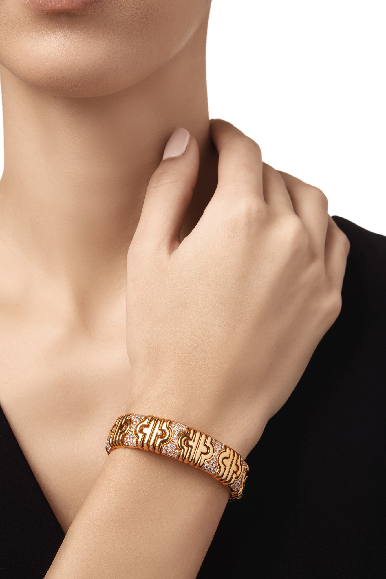 GOLD AND DIAMOND 'PARENTESI' BRACELET, BULGARI | Fine Jewels ...