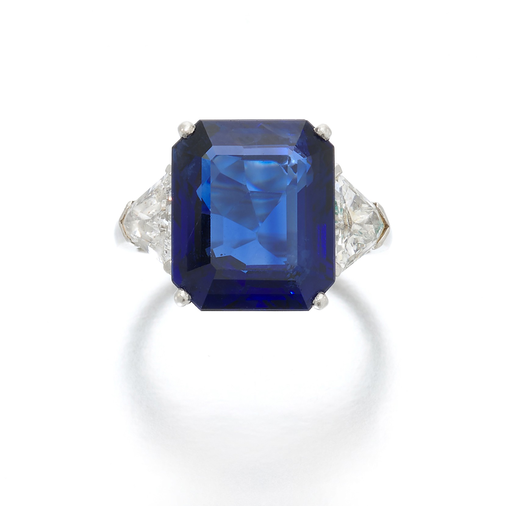 Sapphire and diamond ring (Anello con zaffiro e diamanti) | Fine Jewels ...