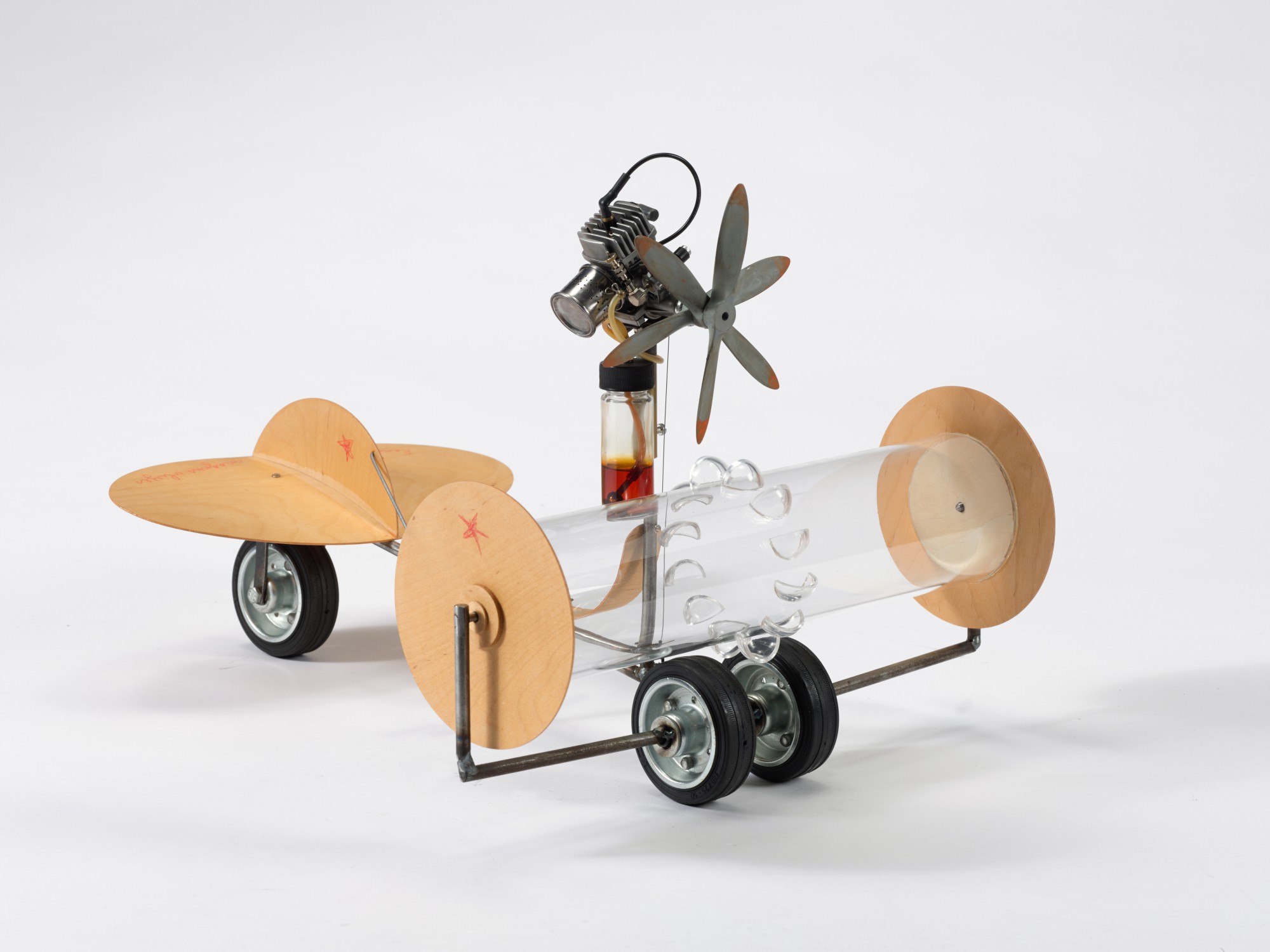 Eendebek - kleine magnus vlieger | Contemporary Curated Milan | 2021 ...