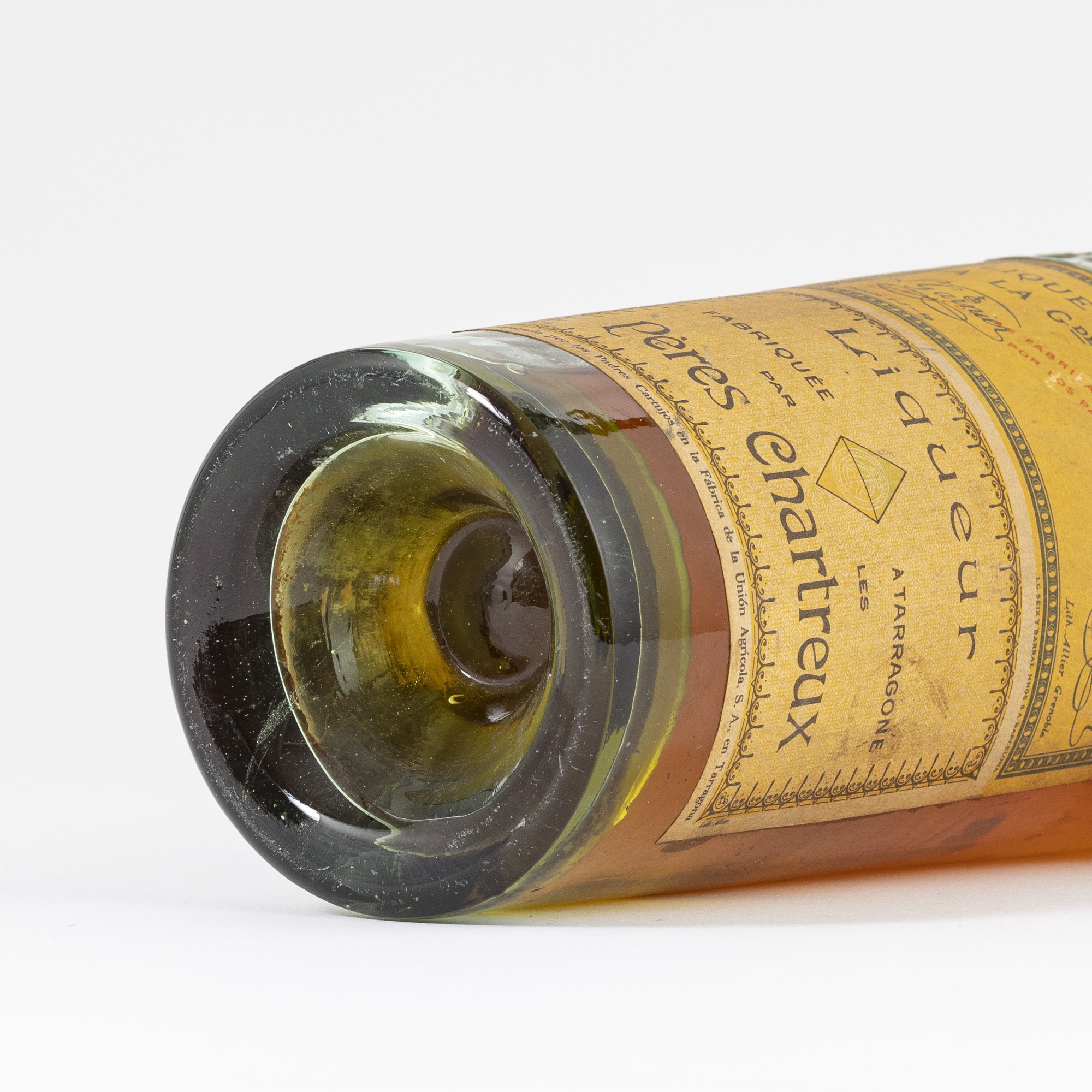 Chartreuse Circa 1951 | The Ultimate Whisky Collection II, The Macallan ...