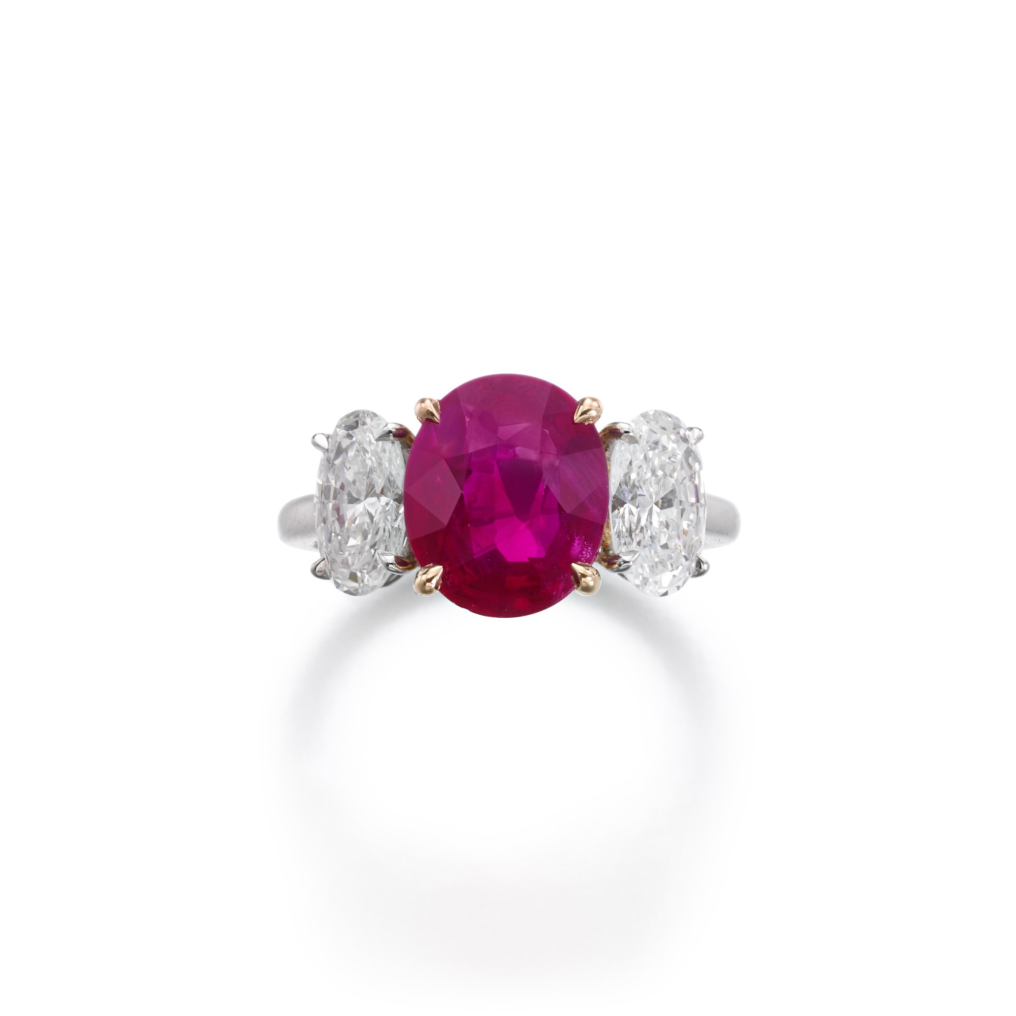 Ruby and diamond ring | 紅寶石配鑽石戒指 | Magnificent Jewels and Noble Jewels | 2022 | Sotheby's
