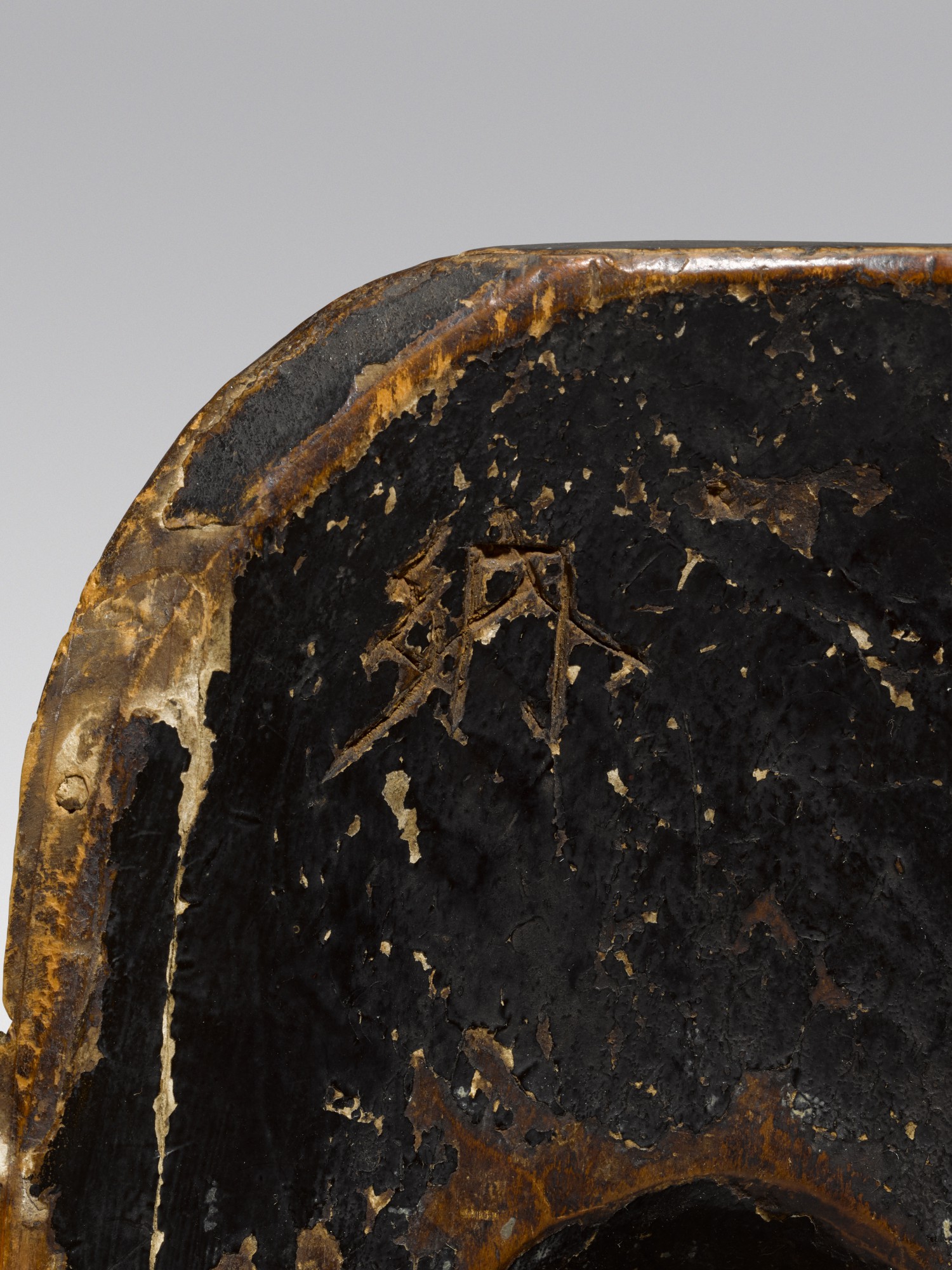 A KYOGEN MASK, MOMOYAMA-EDO PERIOD, LATE 16TH-EARLY 17TH CENTURY | Fine ...