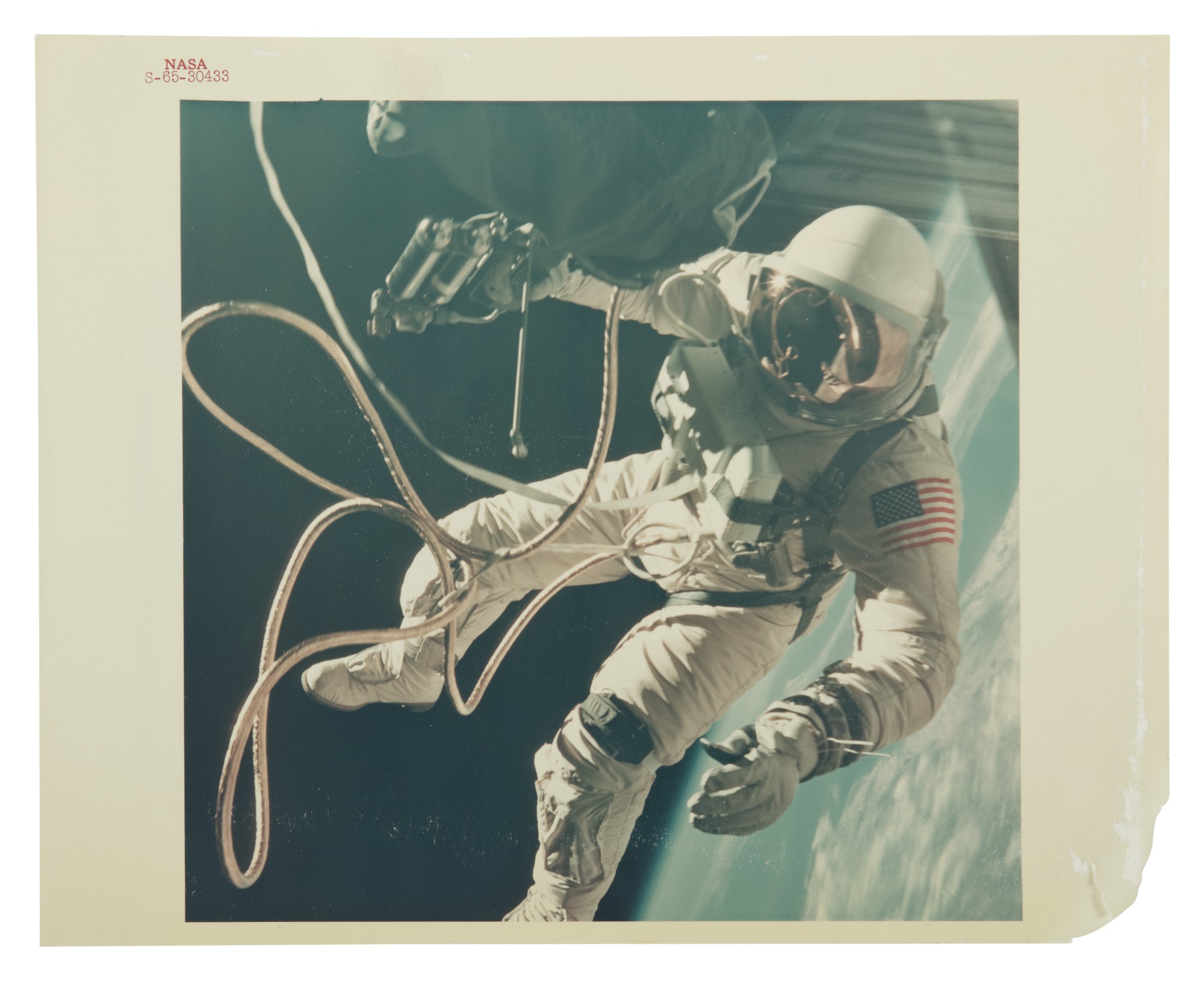 [GEMINI 4] FIRST AMERICAN SPACEWALK. VINTAGE NASA "RED NUMBER ...