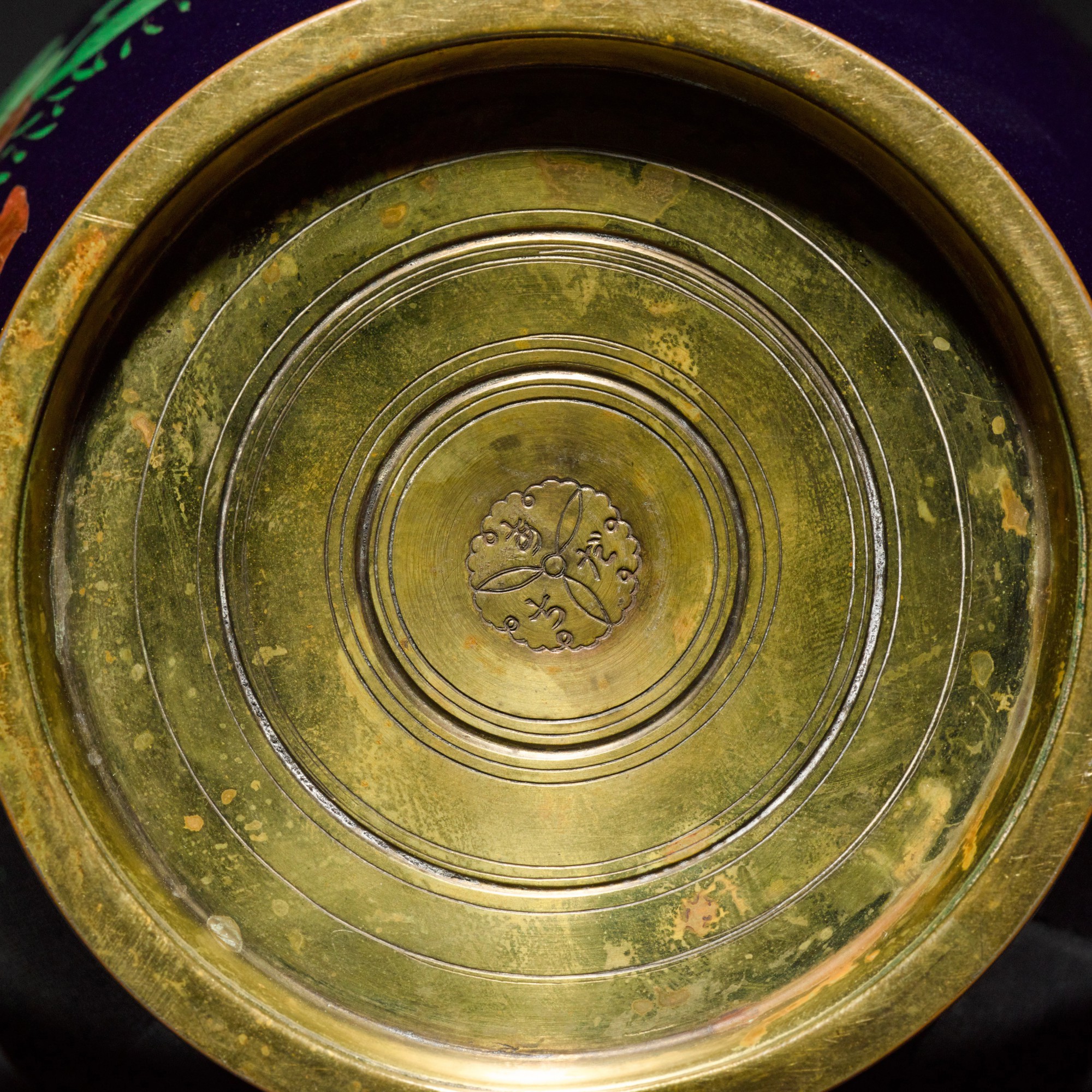 A cloisonné enamel vase | Signed Adachi (Adachi Kinjiro) | Meiji period ...