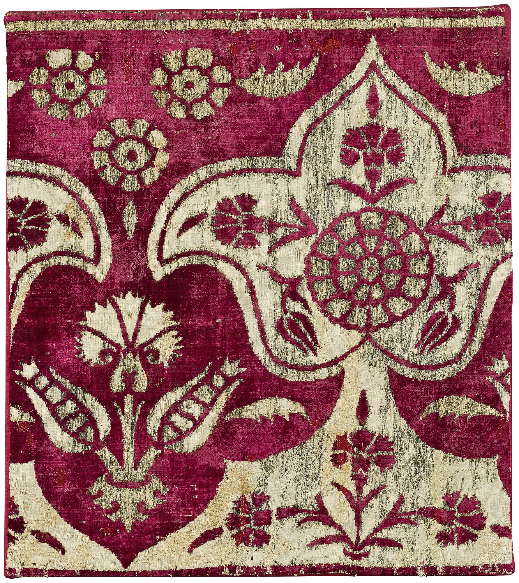 AN OTTOMAN VELVET BROCADE FRAGMENT WITH RECIPROCAL TREFOILS, TURKEY ...
