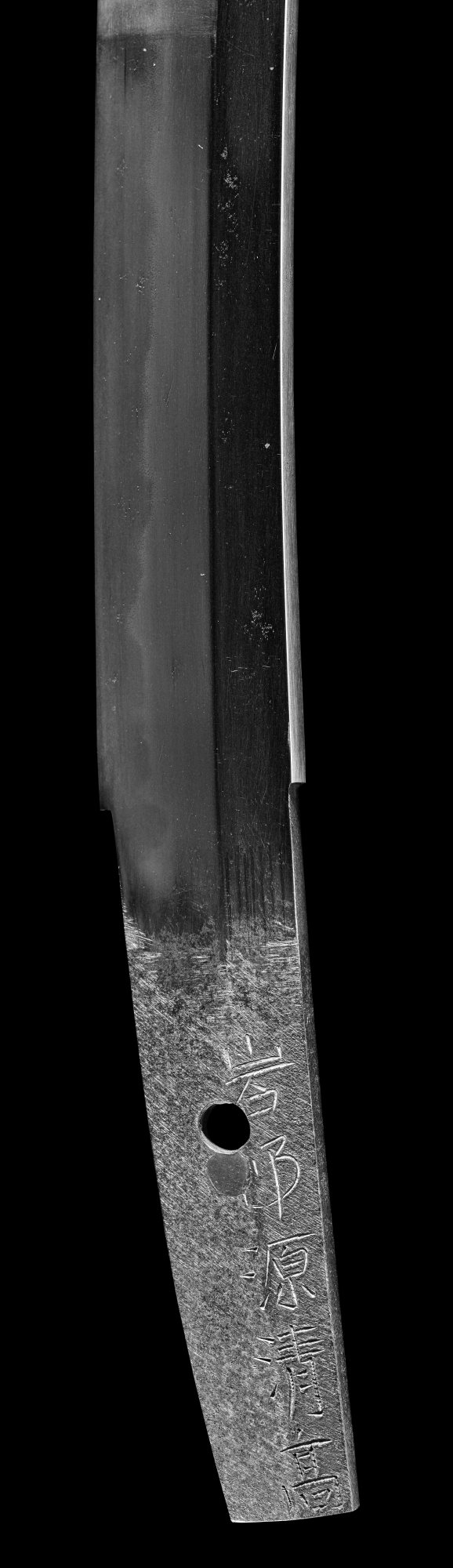 An aikuchi tanto with ebi-kizami koshirae | Signed Iwato Minamoto ...