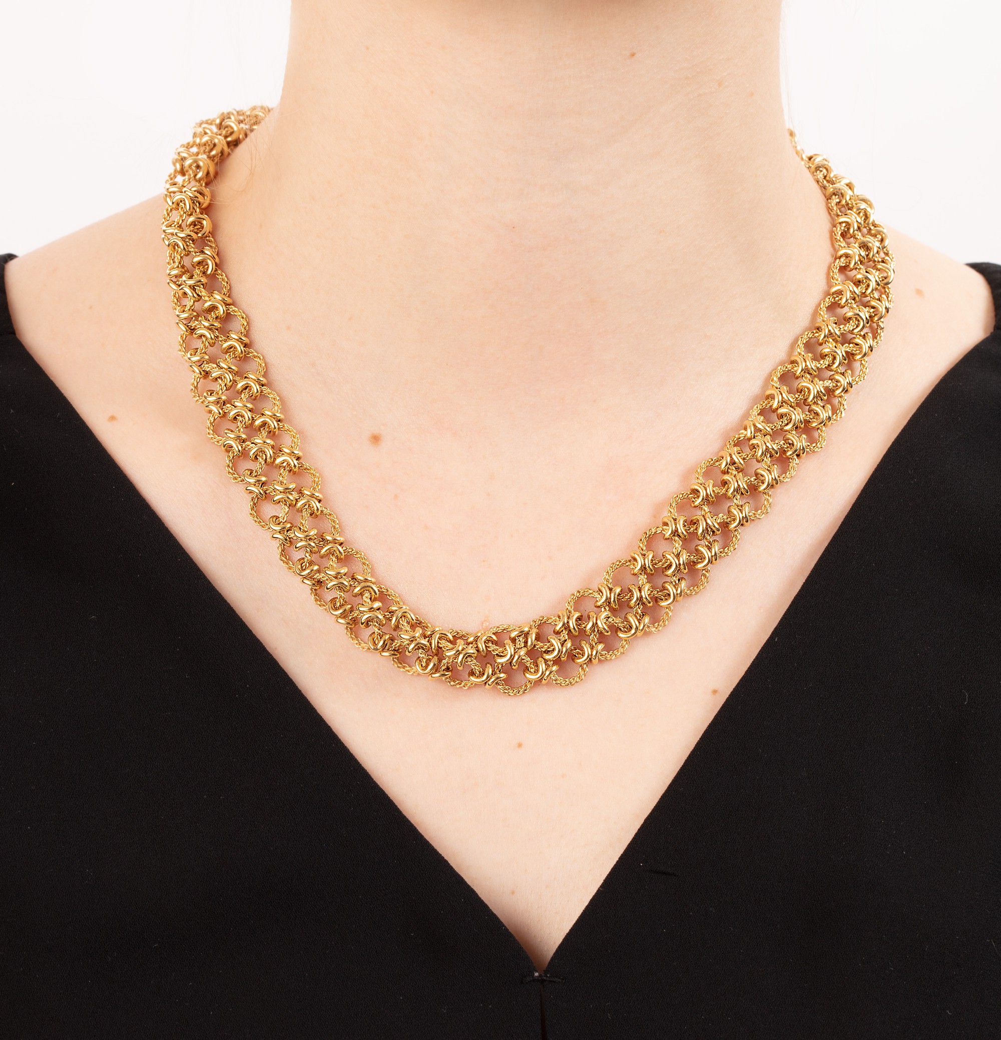 COLLIER OR | GOLD NECKLACE | Fine Jewels | 2020 | Sotheby's