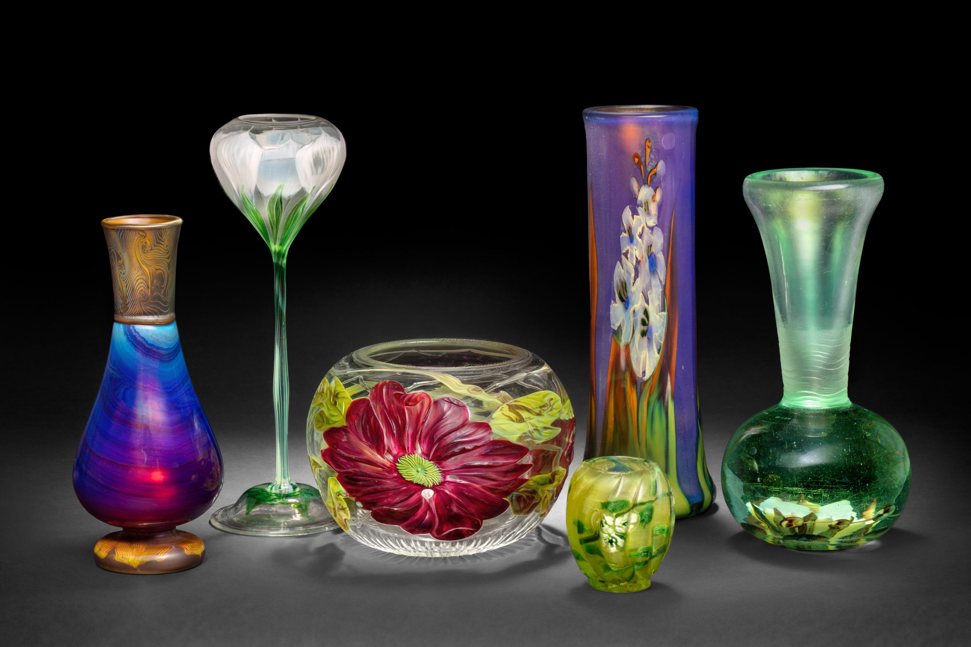 "Gladiola" Paperweight Vase | The Doros Collection: The Art Glass of ...